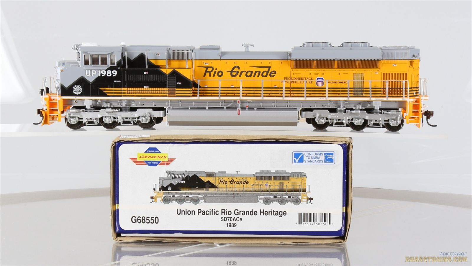 HO Plastic Model - Athearn Genesis G68550 UP Rio Grande Heritage ...
