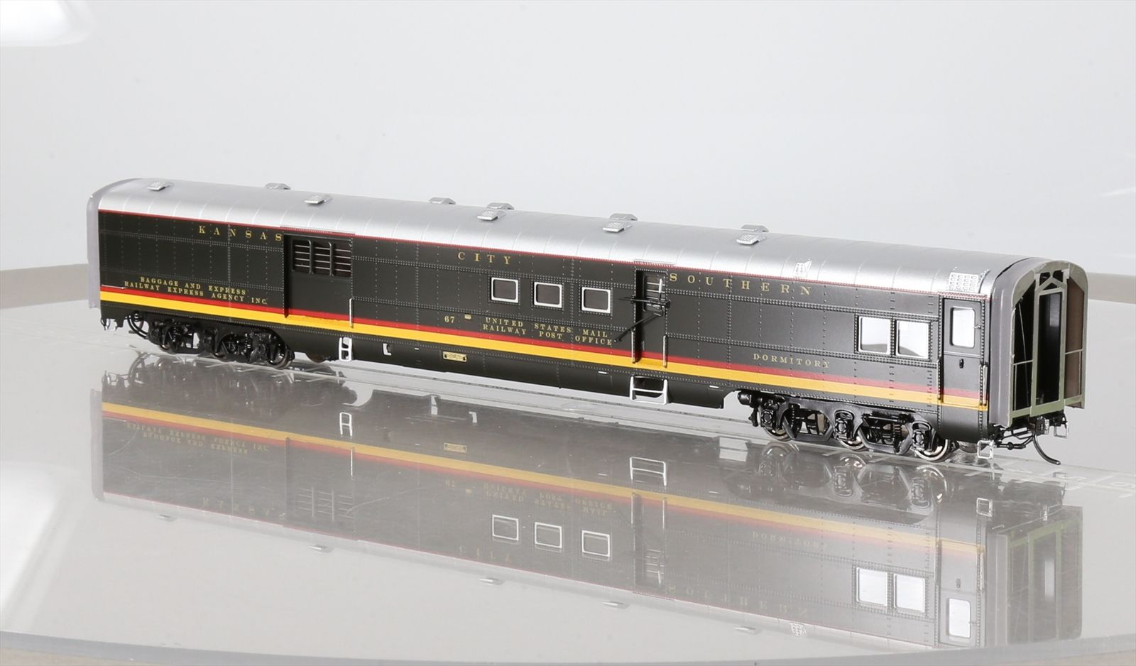 HO Scale Brass Model Train - UTI 1120-1 - Add On Car - KCS Southern ...