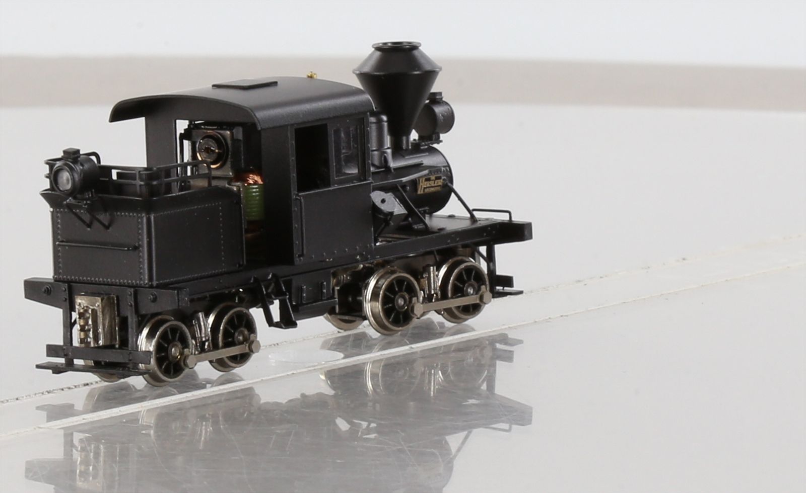 HOn30 Scale Brass Model Train - Flying Zoo 14 Ton Baby Heisler Logging ...