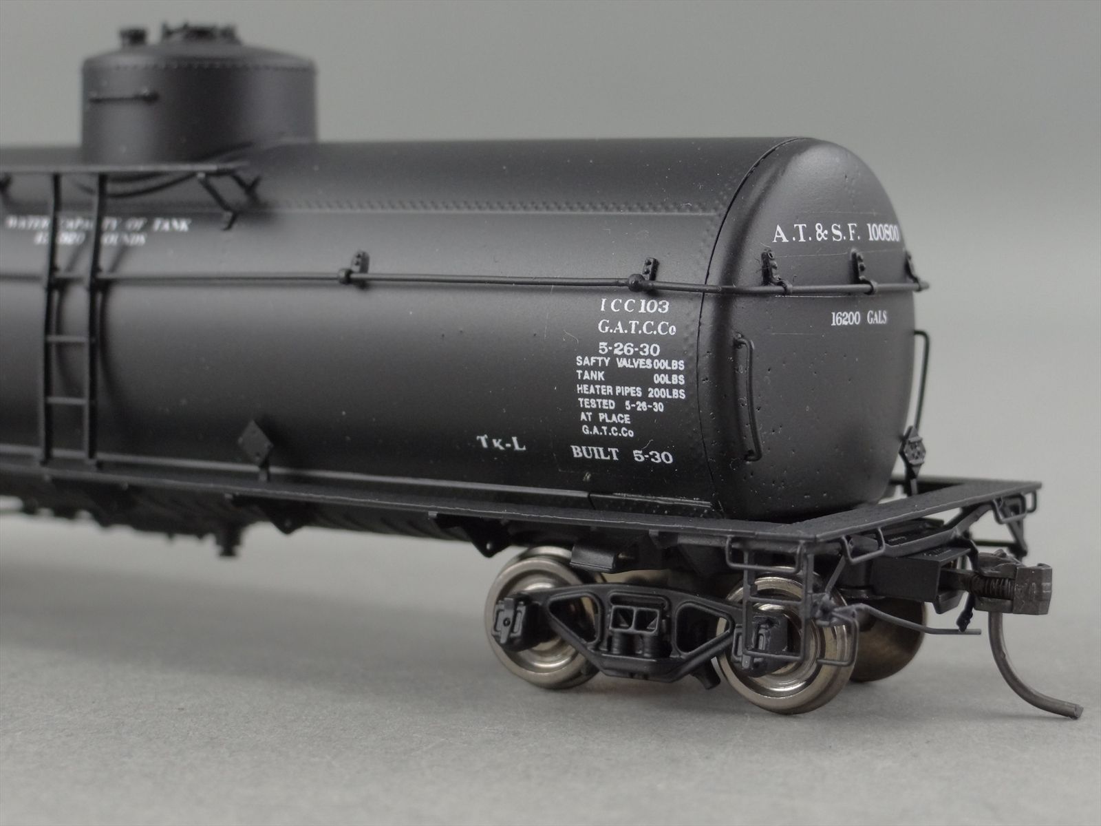 HO Brass Model Train - Division Point DP-5525 ATSF Santa Fe Tank Car ...