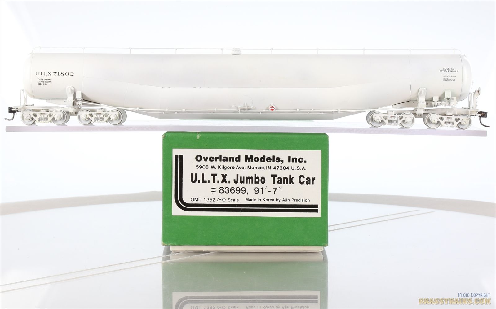 HO Brass Model Train - OMI 1352 ULTX UTLX Jumbo Tank Car - #71802 - Custom