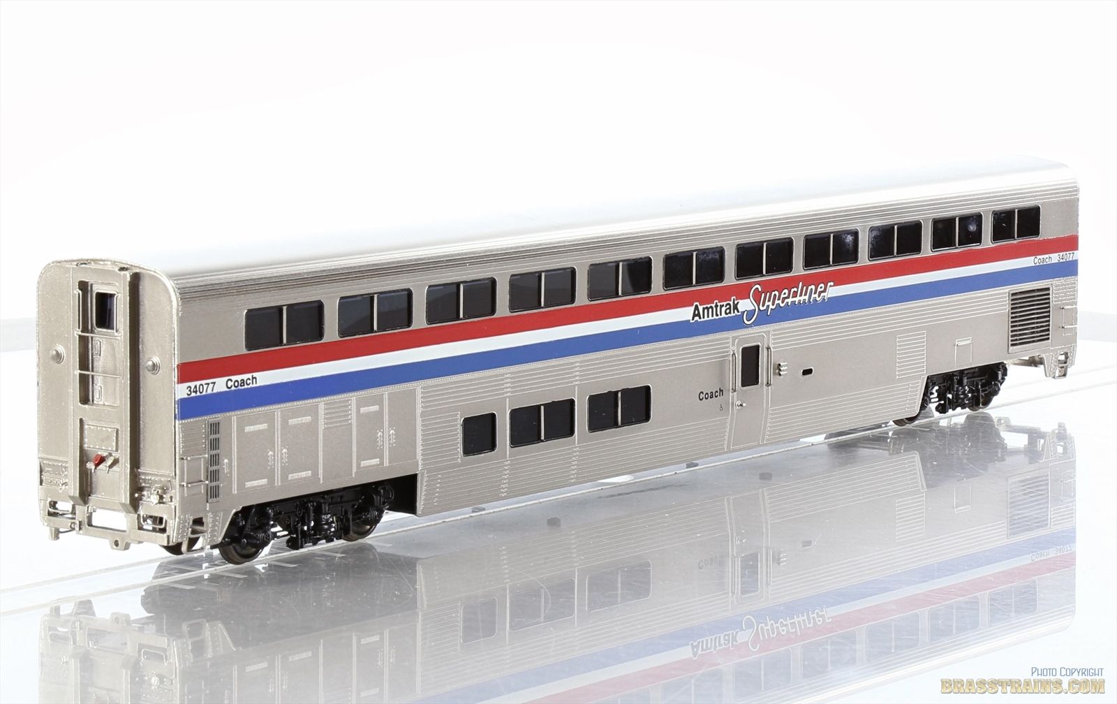 HO Brass Model - OMI 3224.1 AMTRAK Superliner III Coach Car #34077 - F/P