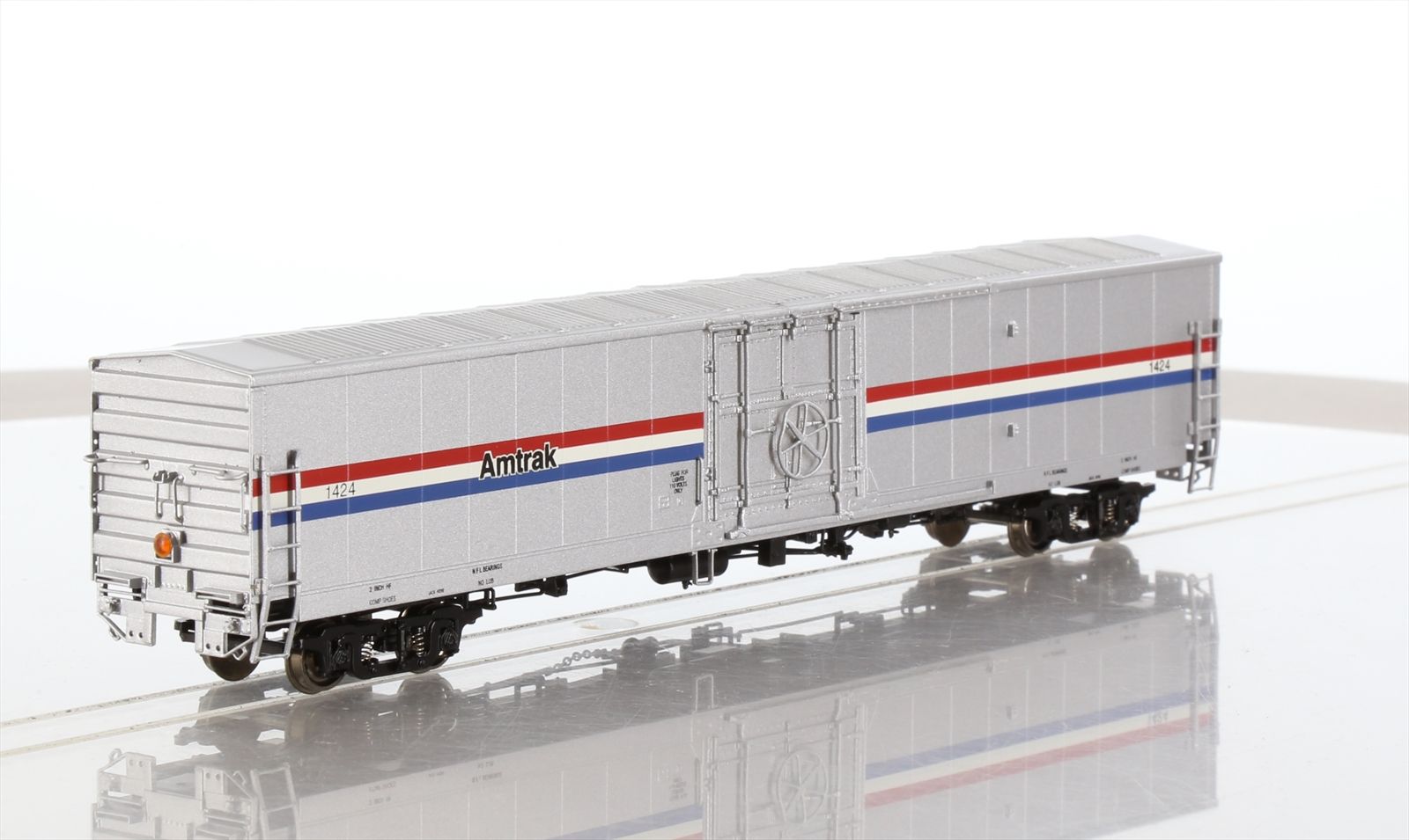 HO Scale Brass Model Train - OMI 3212.1 AMTRAK MHC Material Handling ...