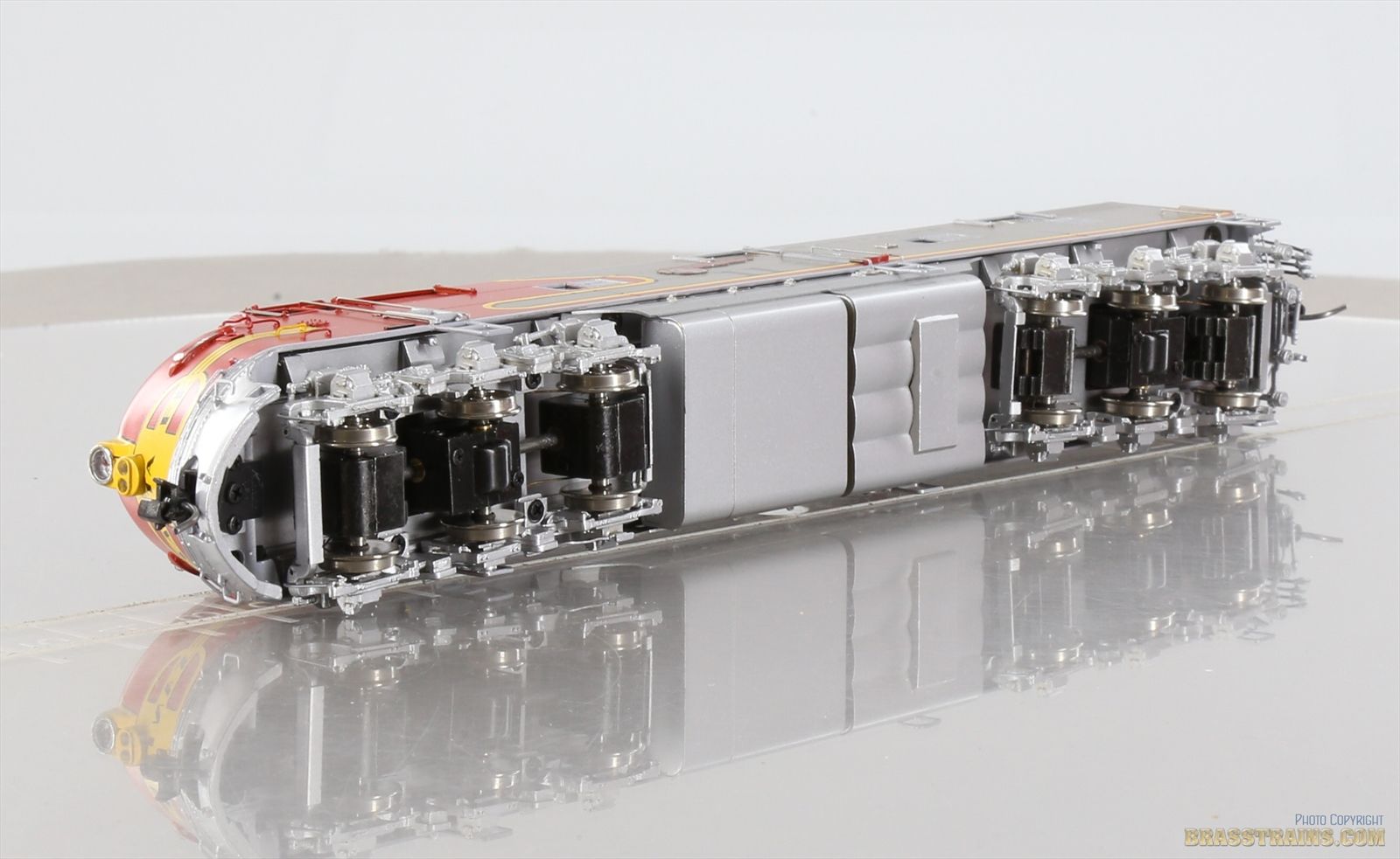 HO Brass Model Train - UTI-5306 AT&SF E-3 A/B Set Late Version #11, #11