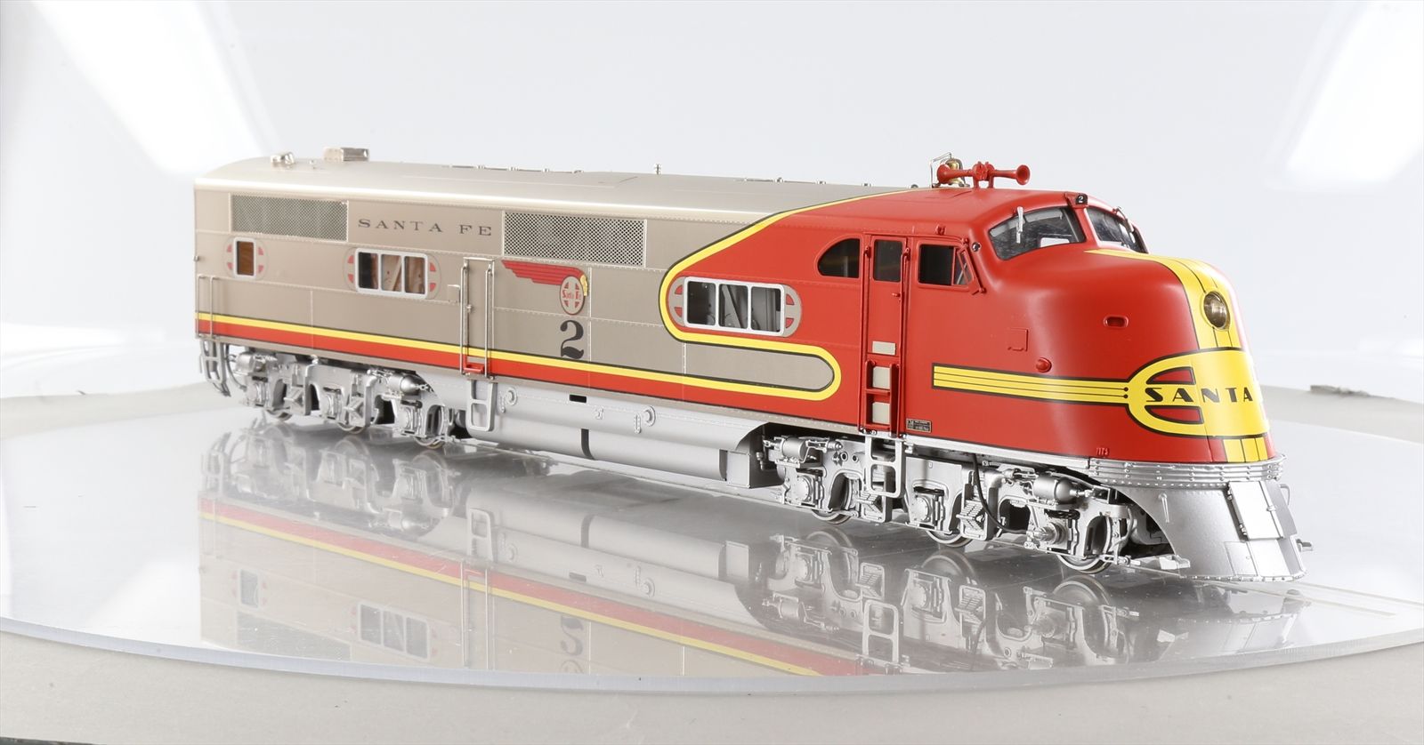 O Scale Brass- Key Model Imports Atchison, Topeka & Santa Fe EMD E1 A-B Set