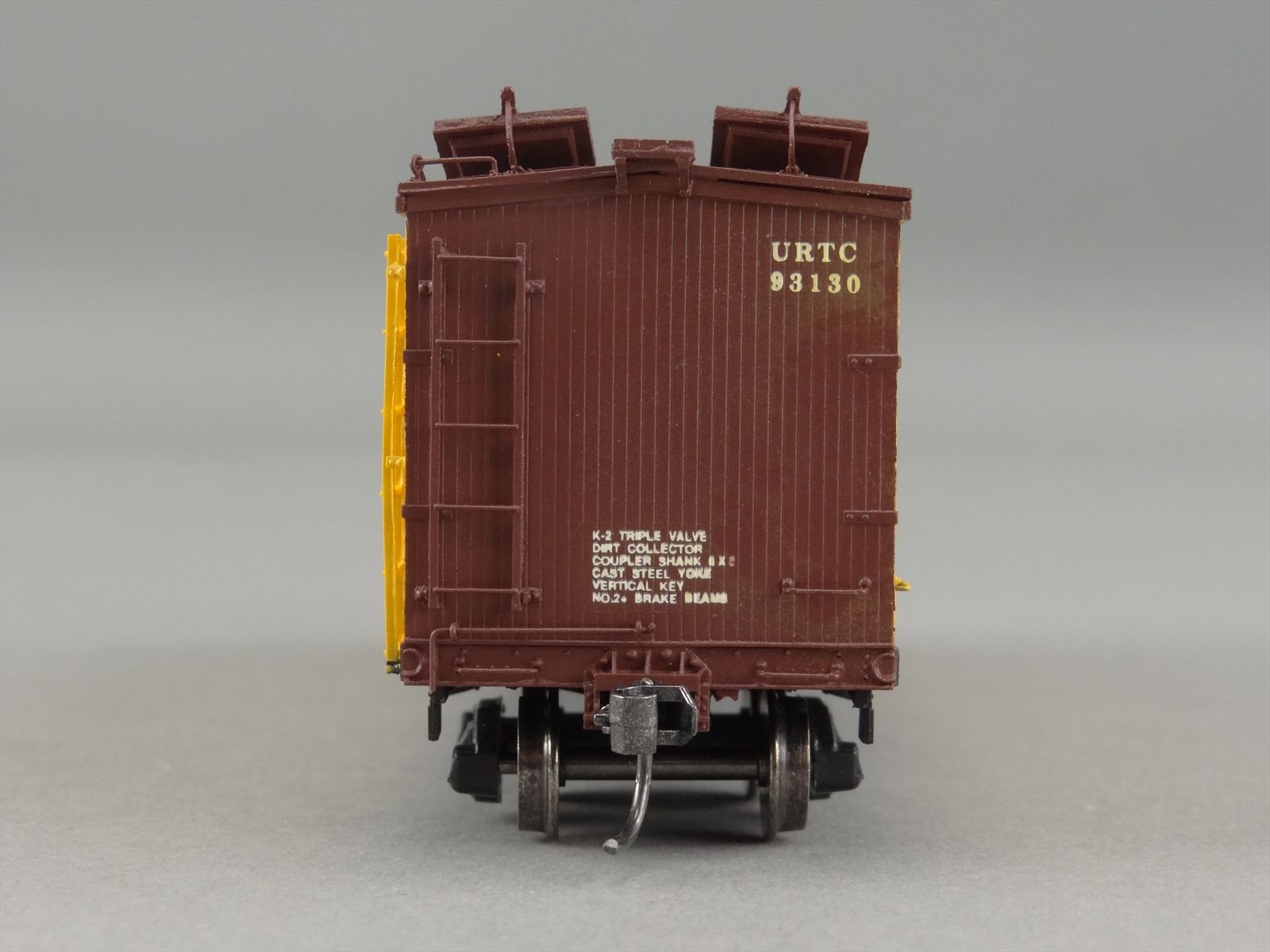 HO Built-Up Model Train Car - Southeast Scale URTC Type II Reefer ...
