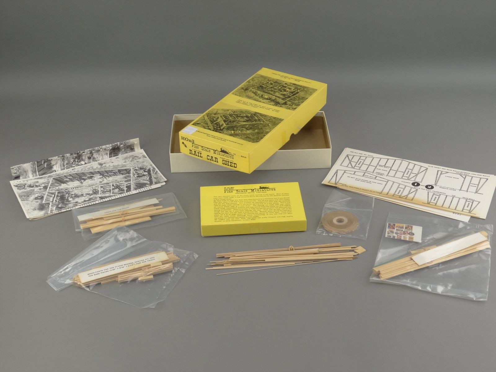 HO Craftsman Kit - FSM Fine Scale Miniatures Kit #175 Rail Car Shed