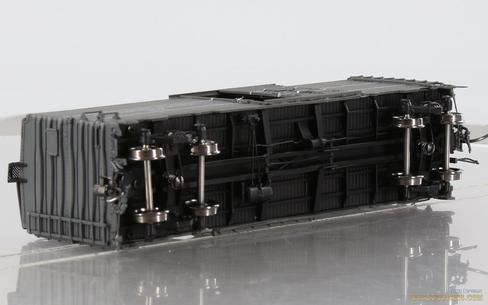 HO Brass Model - Beaver Creek SP Express Boxcar B-50-24 #5738 Two-Tone ...