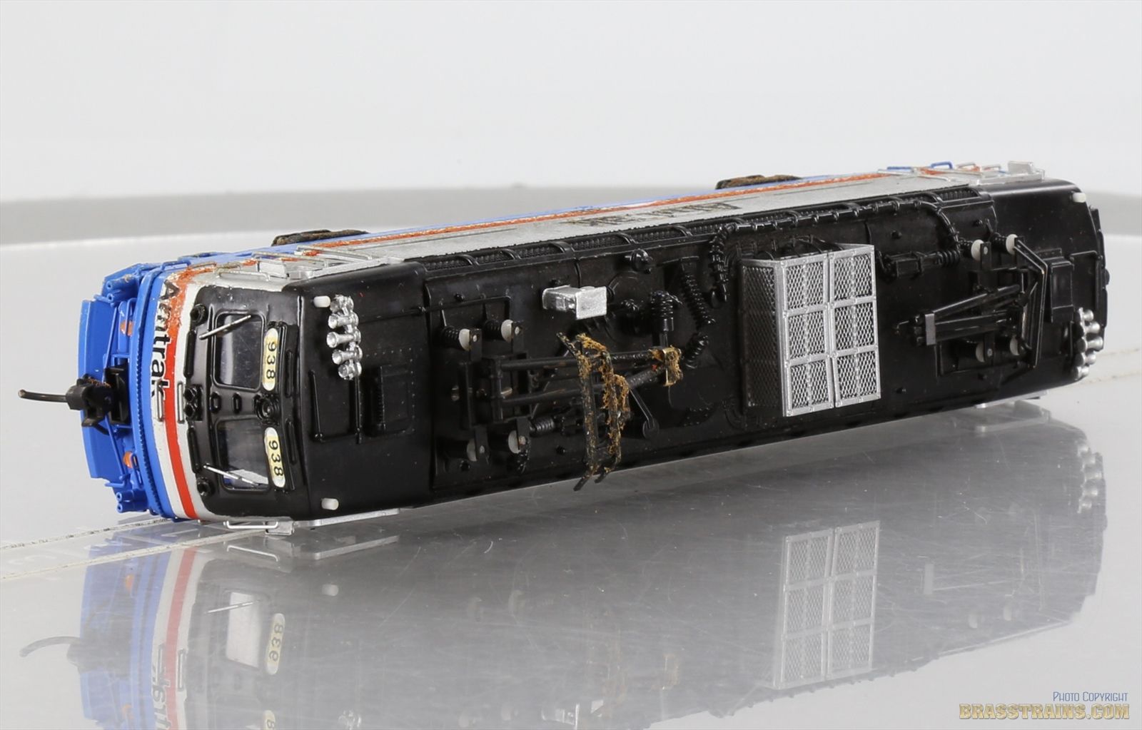 HO Brass Model - GHB International 300/301 Amtrak AEM-7 Electric #938 - F/P - Foam Damage