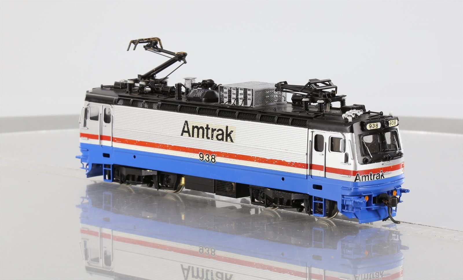 HO Brass Model - GHB International 300/301 Amtrak AEM-7 Electric #938 - F/P - Foam Damage