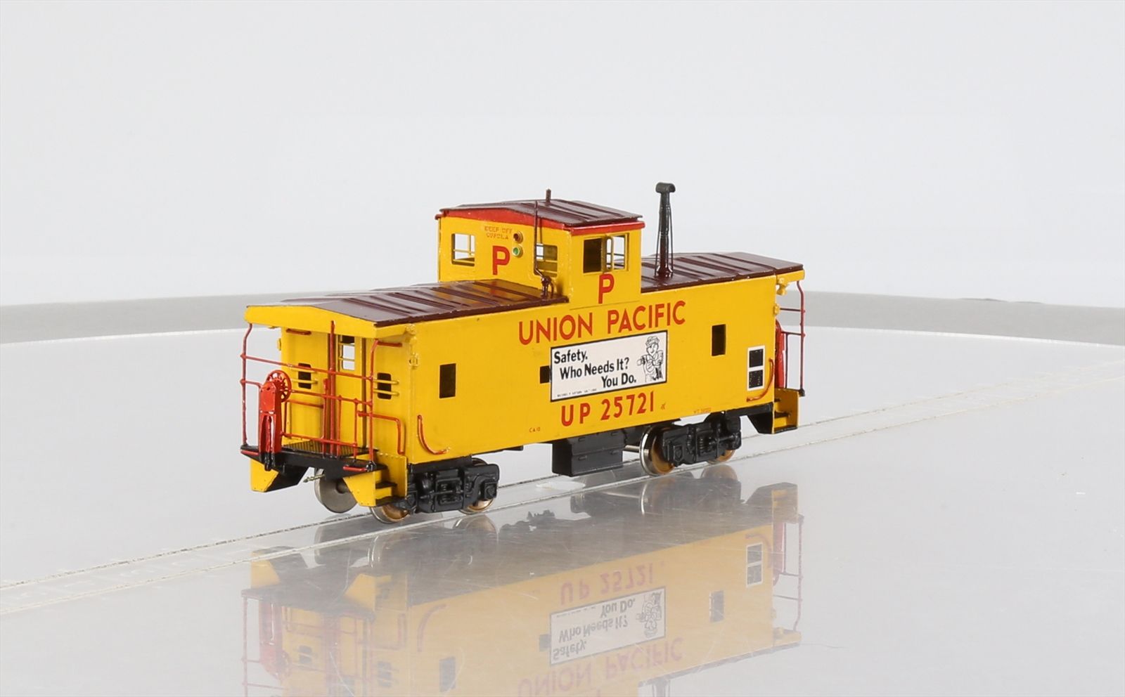 HO Scale Brass - OMI 1111 UP Union Pacific CA-10 Caboose #25721 - Custom