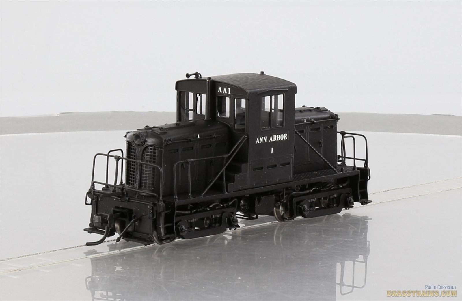 HO Brass Model Train - OMI 1976 Whitcomb Switcher Ann Arbor #1 - Custom