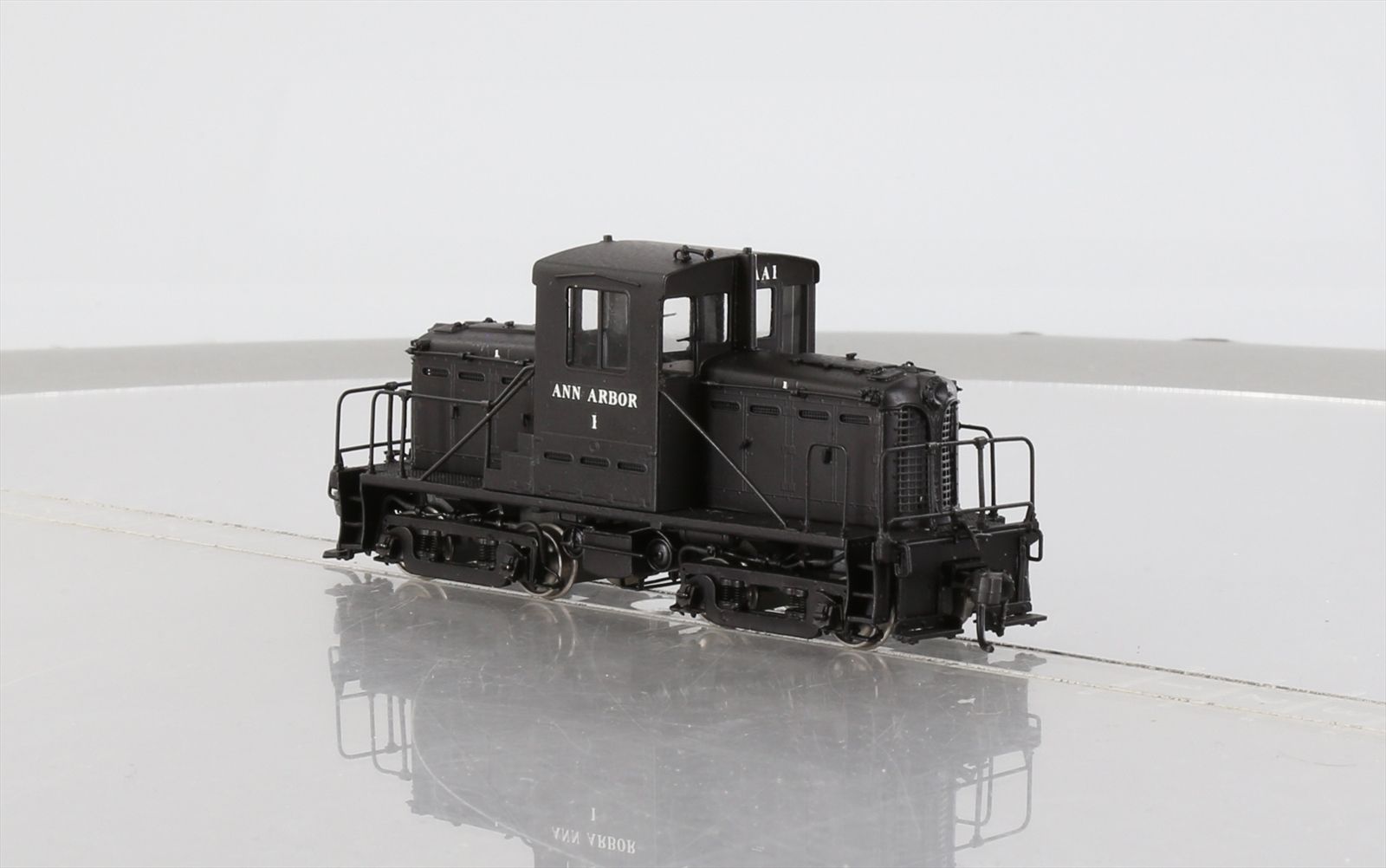 HO Brass Model Train - OMI 1976 Whitcomb Switcher Ann Arbor #1 - Custom