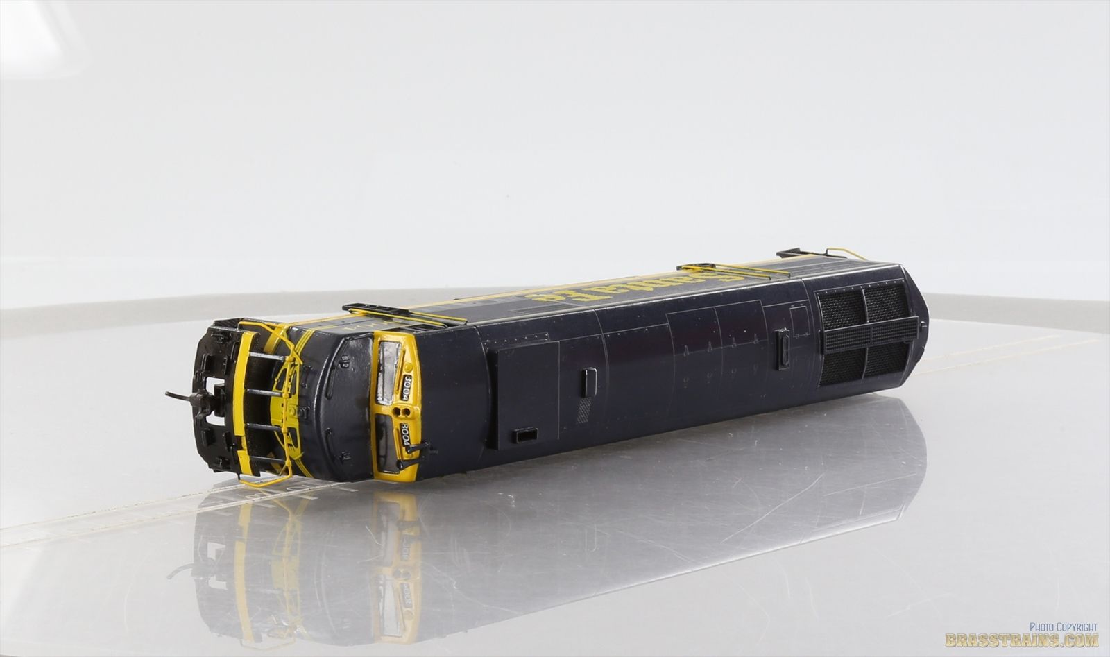 HO Brass Model - HM Hallmark GE U30CG Diesel AT&SF Santa Fe #8004 - Custom