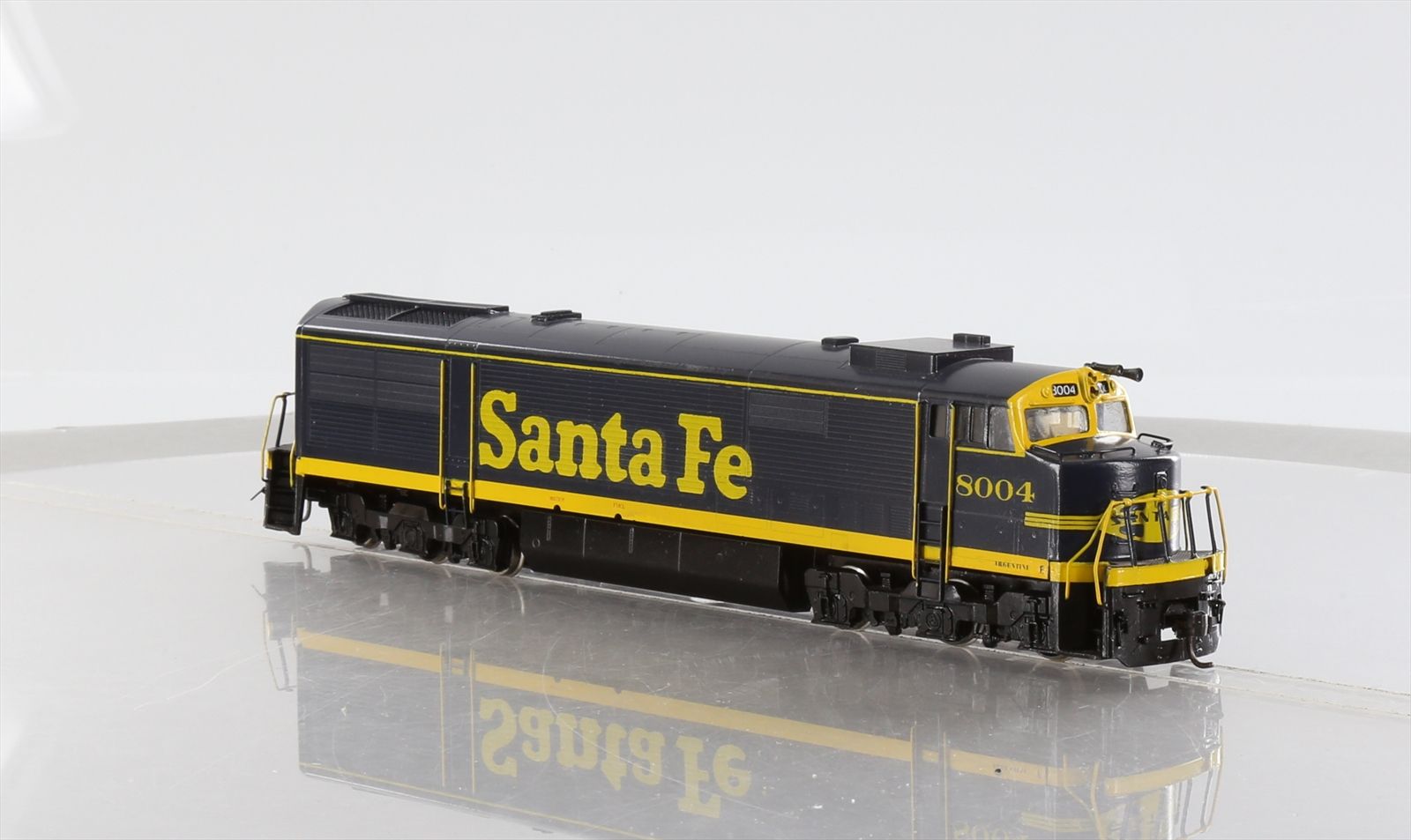 HO Brass Model - HM Hallmark GE U30CG Diesel AT&SF Santa Fe #8004 - Custom