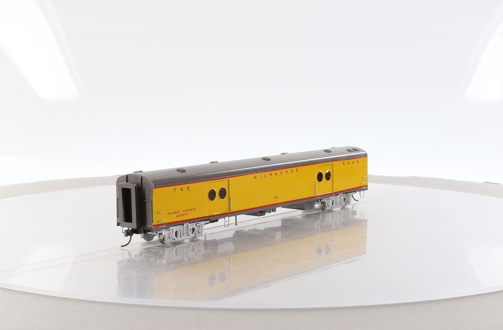 HO Brass Model - The Palace Car Company Milwaukee Road Passenger Car ...