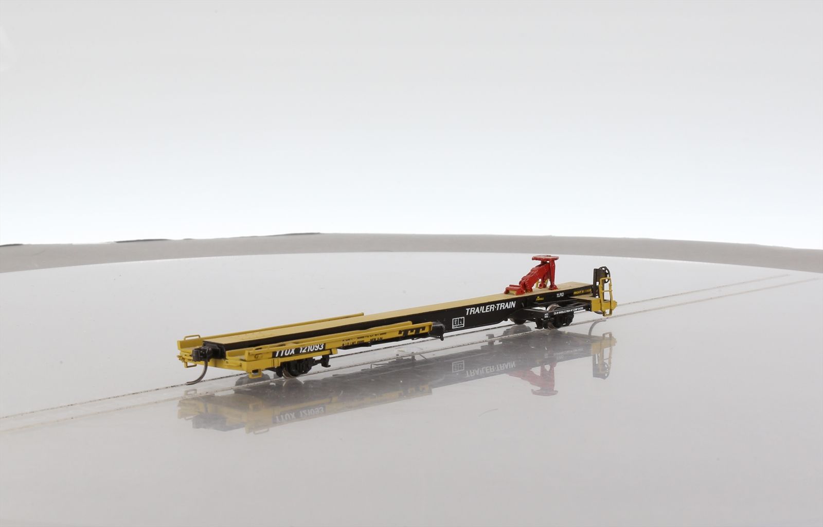 HO Brass Model - OMI 3026 50' Thrall Front Runner TOFC TTUX #121093 ...