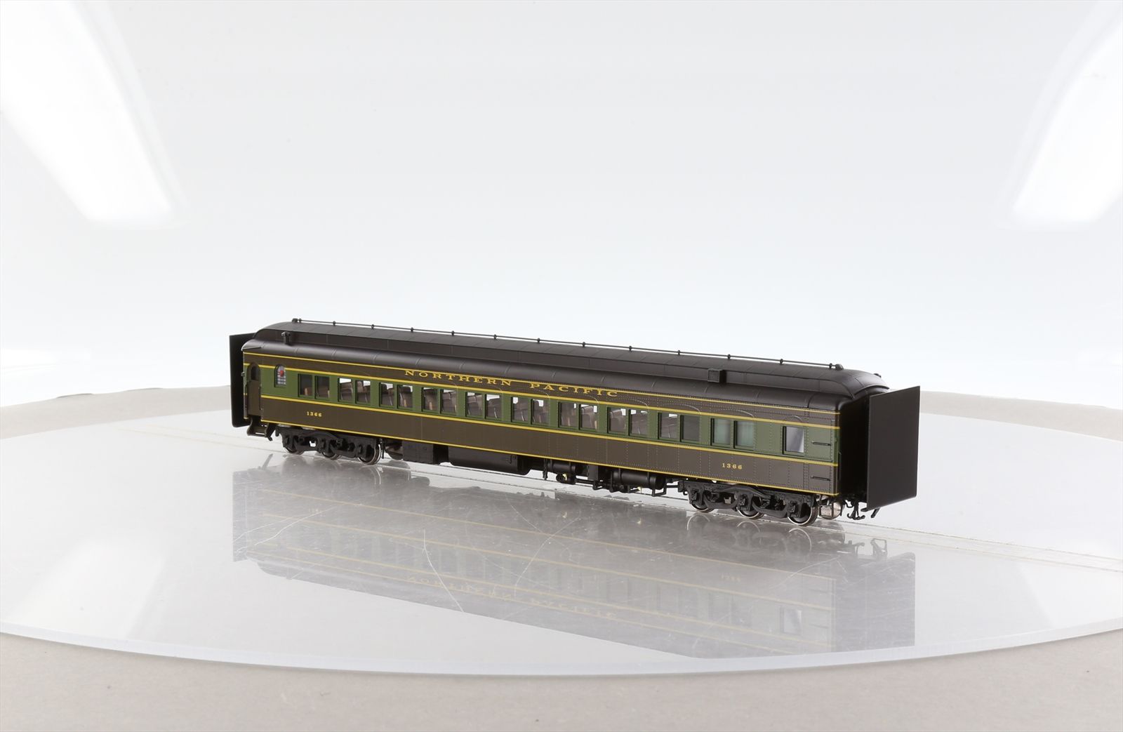 HO Brass Model - W&R NP Northern Pacific Deluxe Coach #1366 1946 NCL- F ...