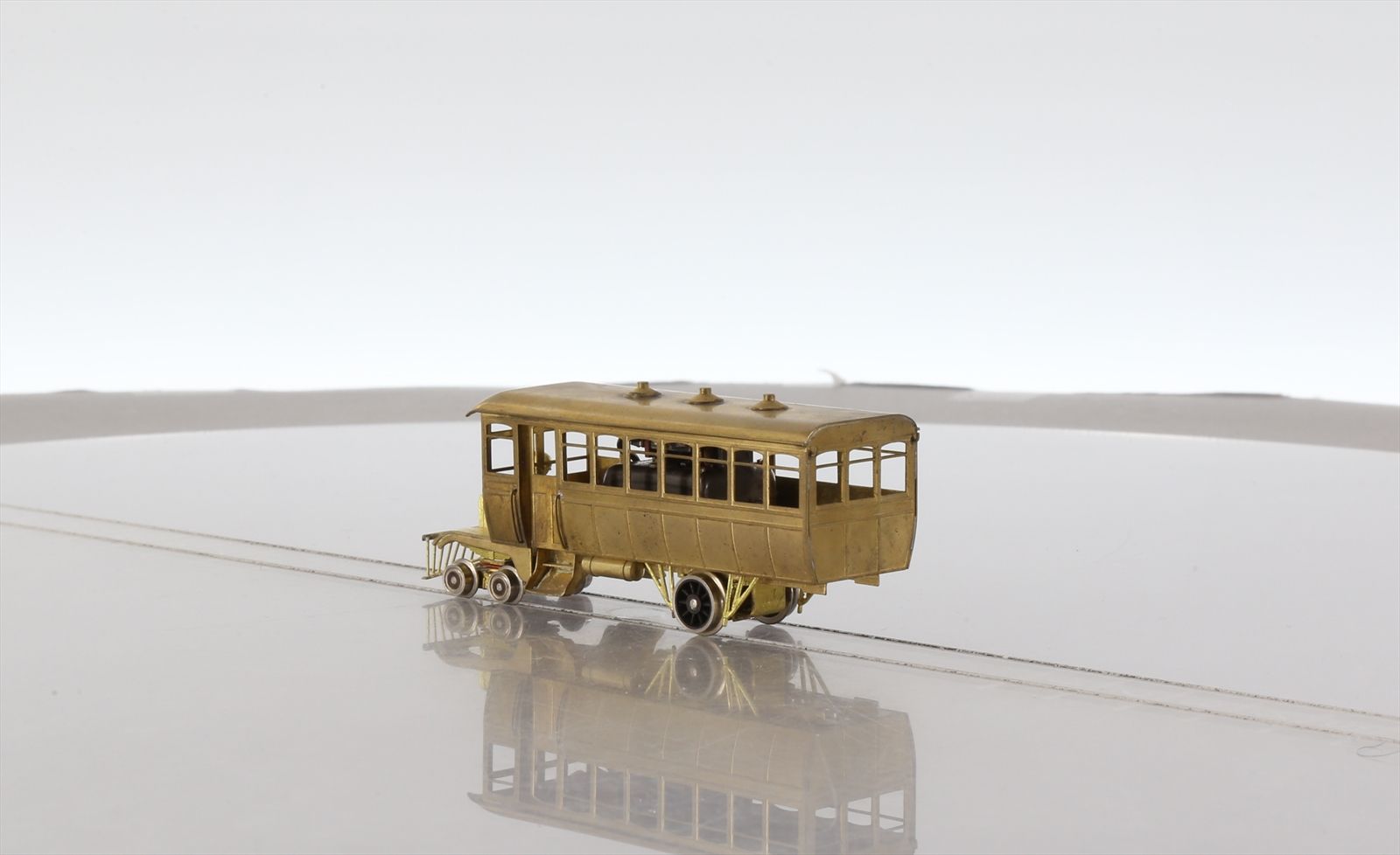 HO Brass Red Ball / Howell Day Mack Brill AB Rail Bus - Powered - Unpainted