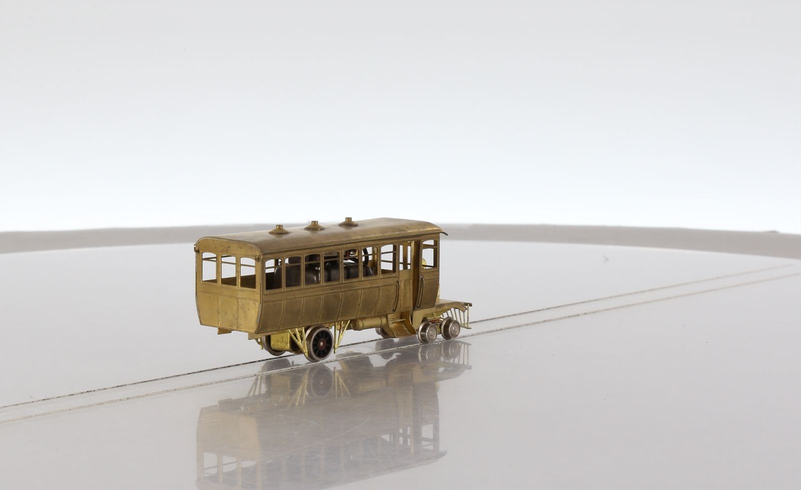 HO Brass Red Ball / Howell Day Mack Brill AB Rail Bus - Powered - Unpainted