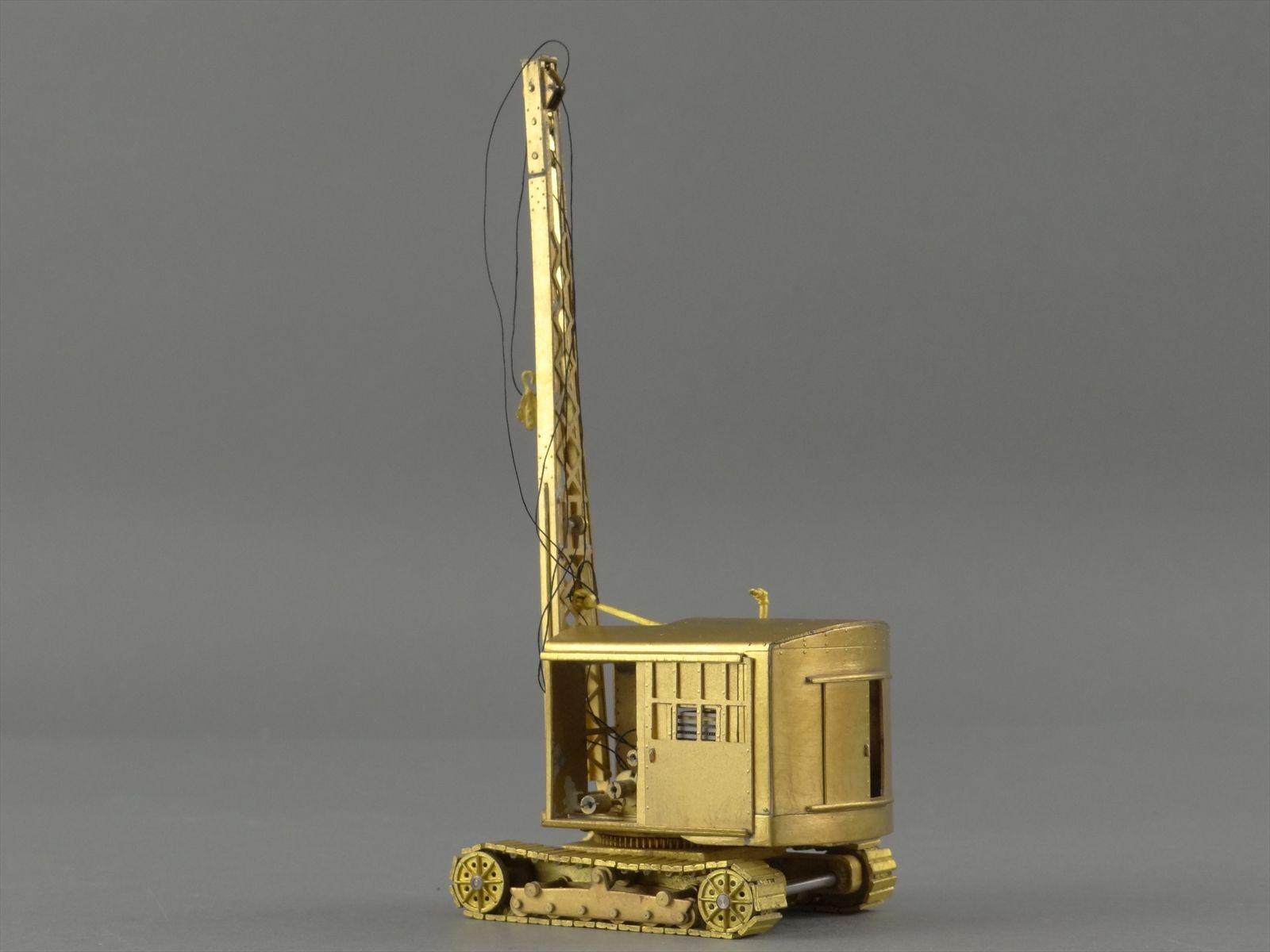 HO Brass Model - OMI 1350 - AH Gopher Crane Mounted On Treads - Unpainted