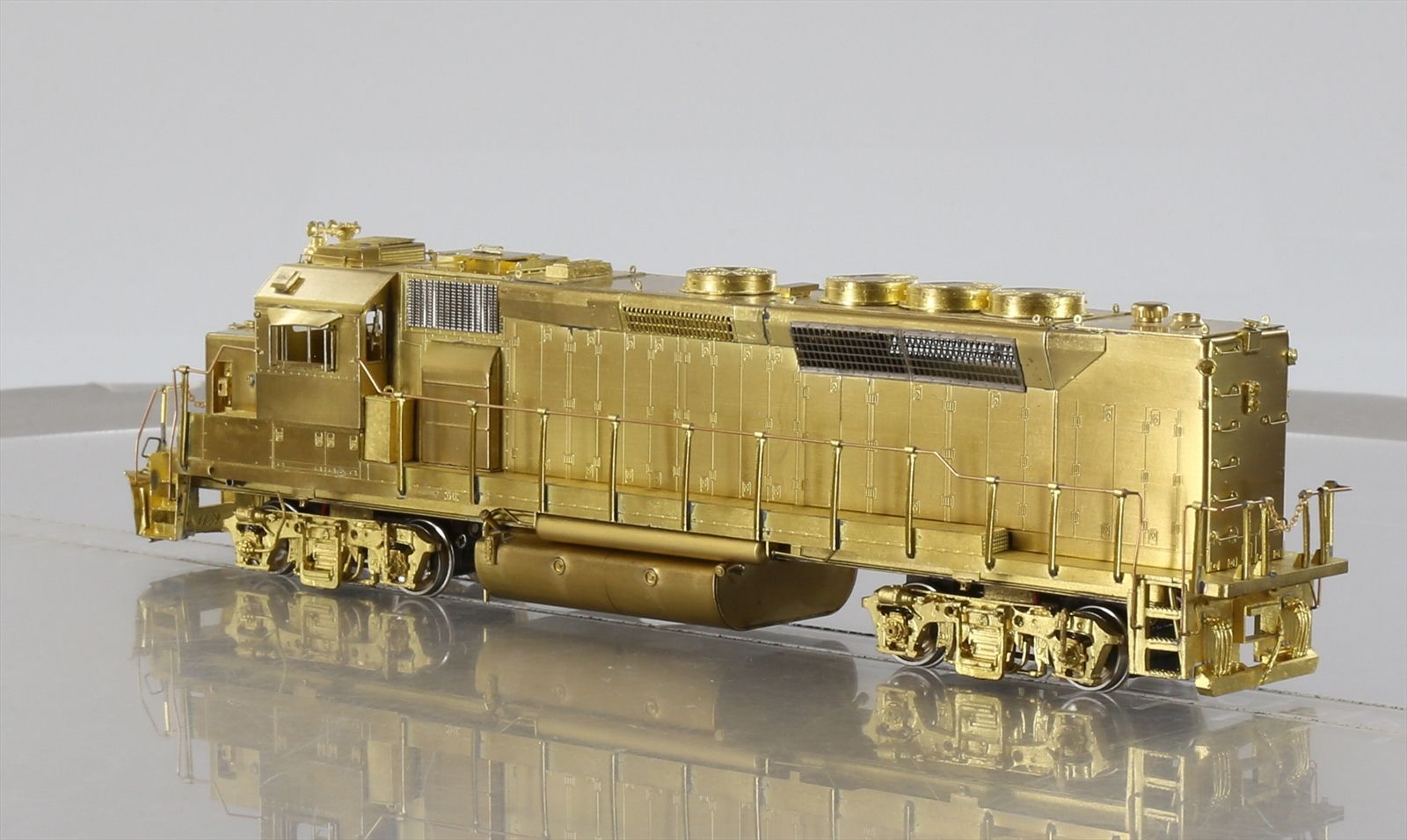HO Brass Model - OMI 5131 SP Southern Pacific GP40P-2 #3197-3199 - Unpainted