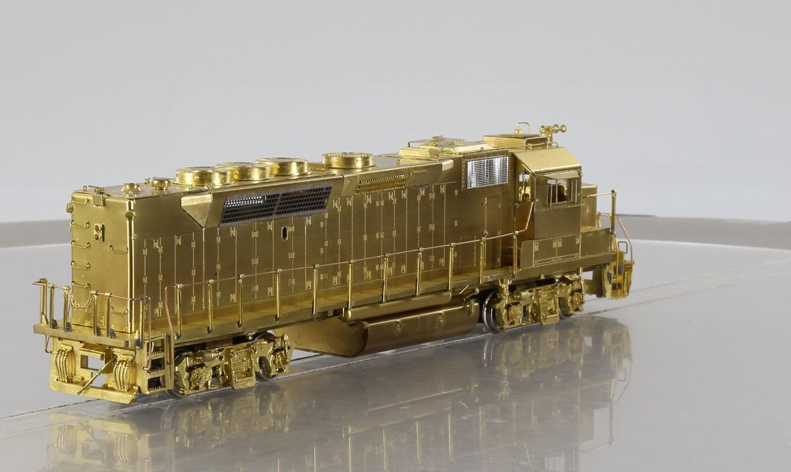 HO Brass Model - OMI 5131 SP Southern Pacific GP40P-2 #3197-3199 - Unpainted