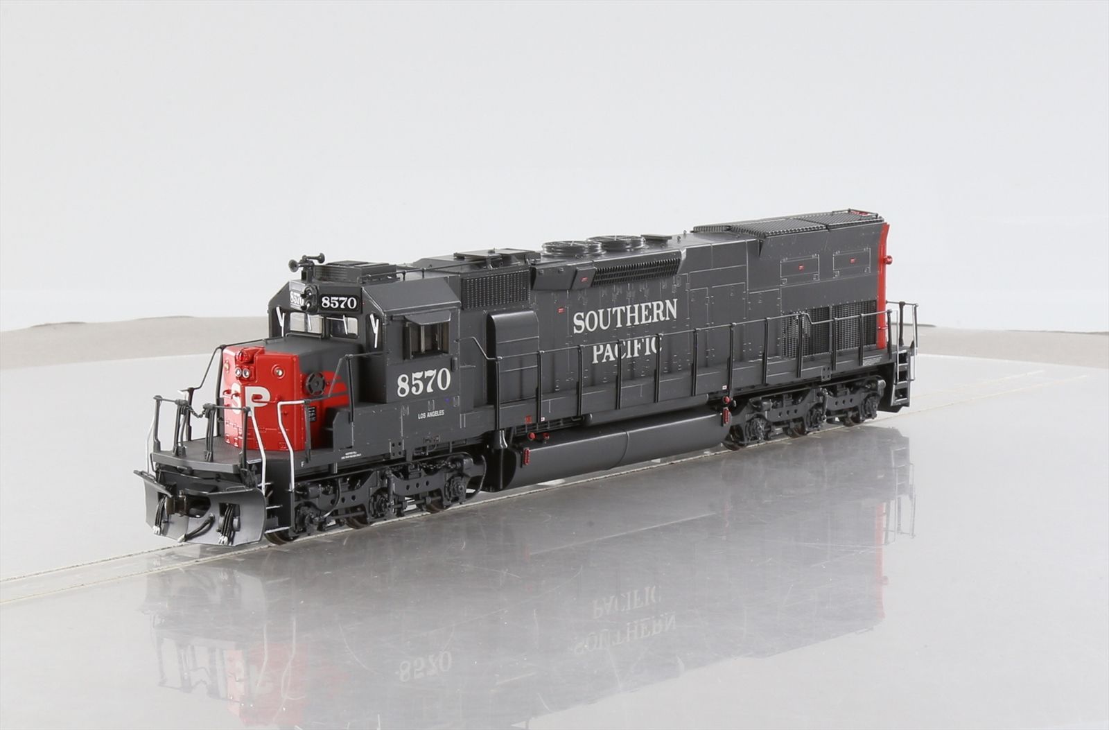 HO Brass Model - OMI 087010047.1 SP Southern Pacific SD40T-2 #8570 - F/P