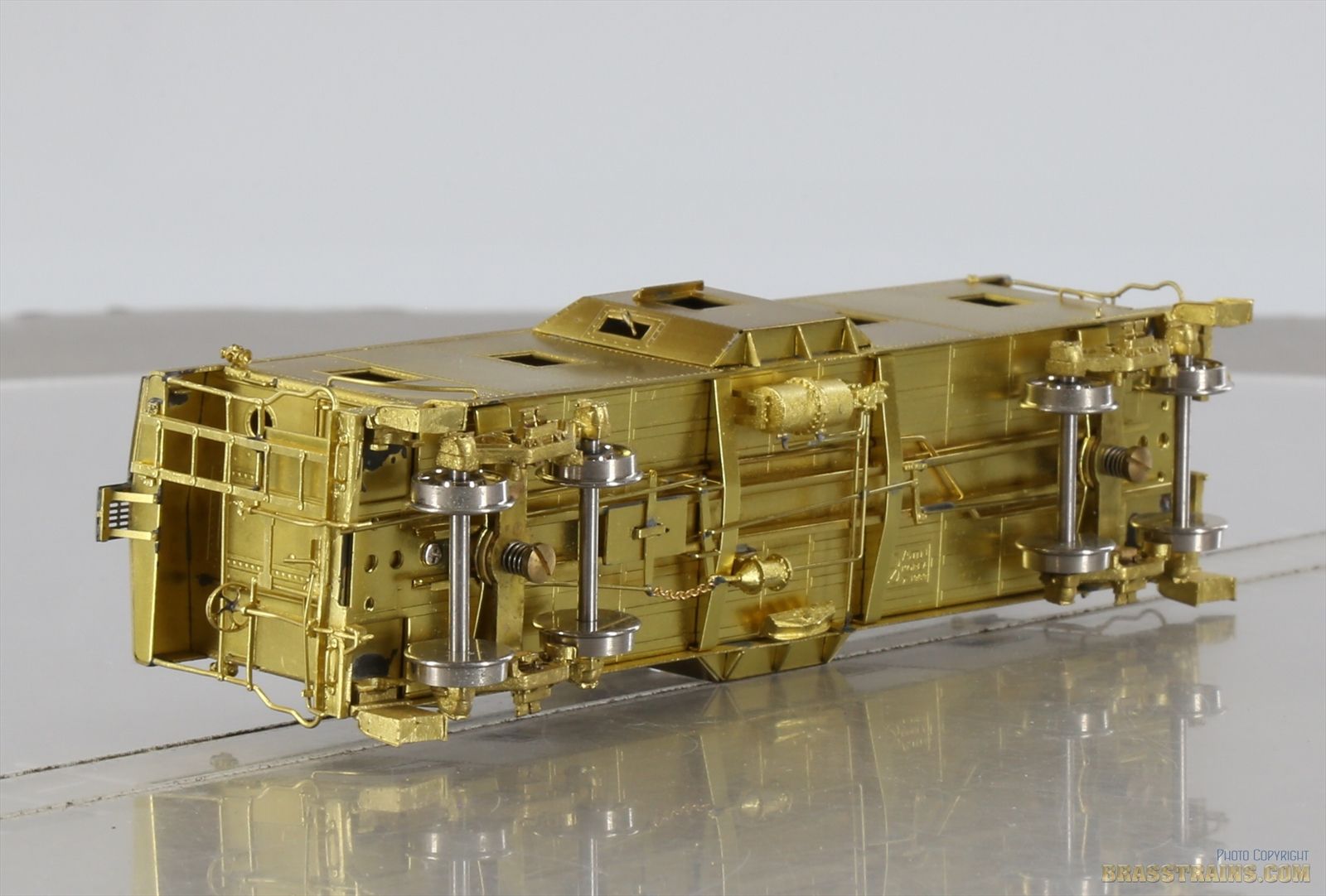 HO Brass Model - OMI 1261 SOU Southern Steel B-W Caboose Round Roof ...