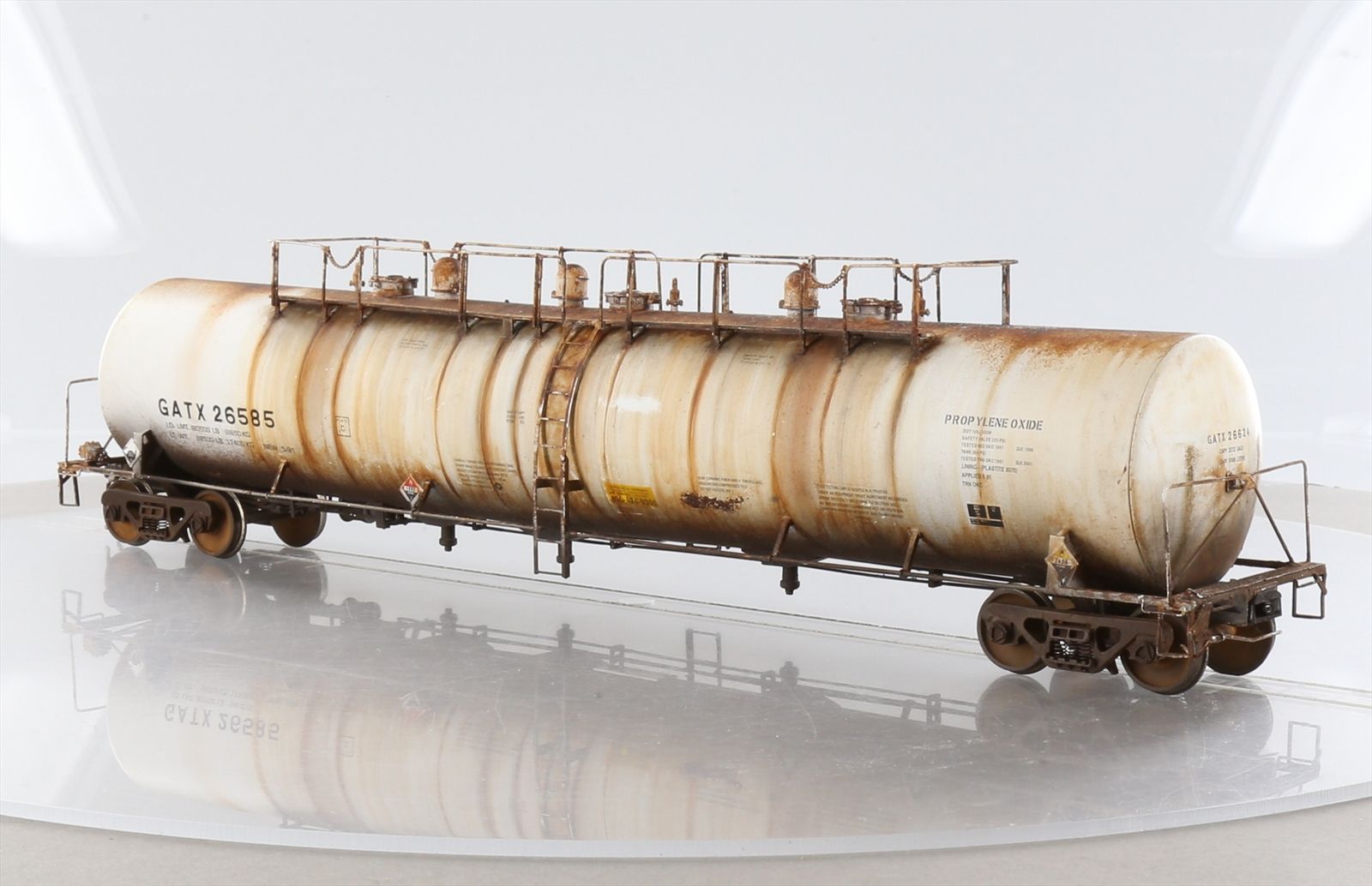O Brass Model - GATX Tank Car #26624 - Great Weathering by Industrial ...