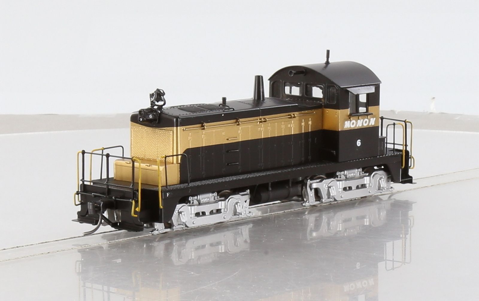 HO Brass Model - Alco D-140 C&IL MONON SW-1 Diesel Switcher #6 - Custom