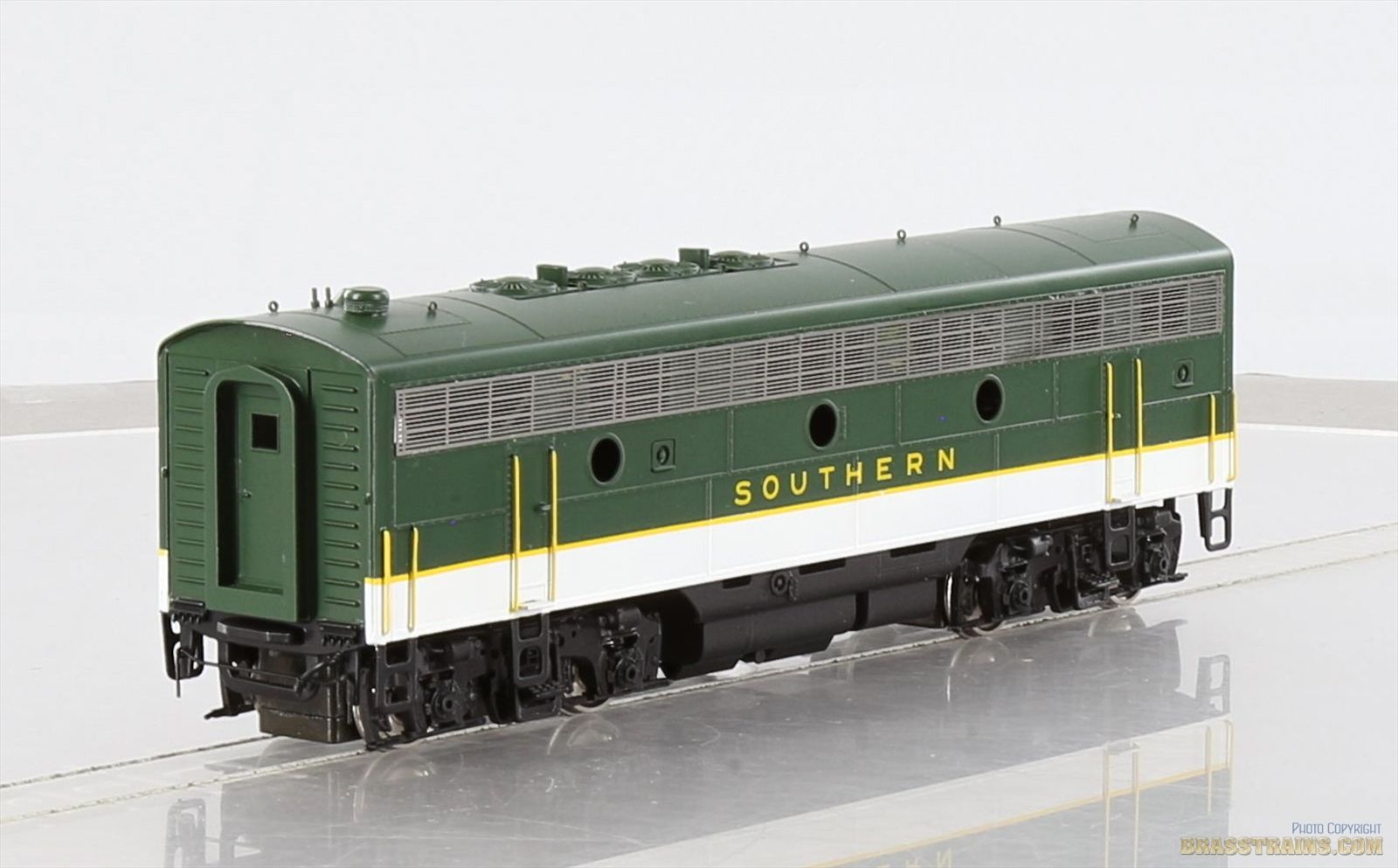 HO Brass Model - Oriental SOU Southern F7 F7B Phase I Diesel - F/P