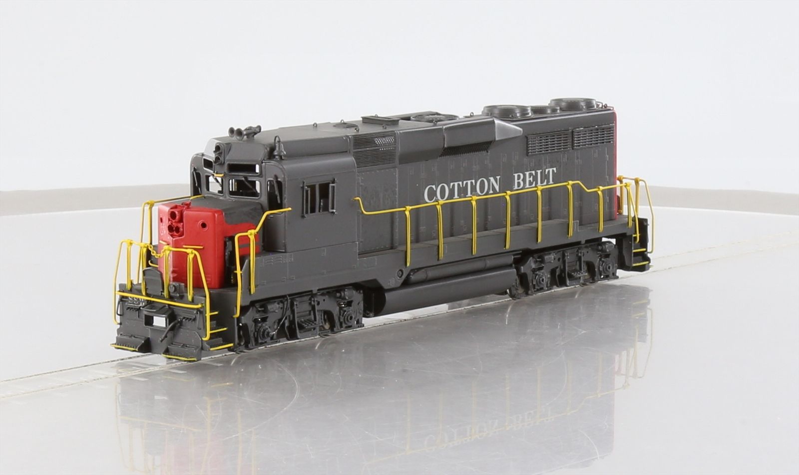 HO Brass Model - Oriental SSW Cotton Belt EMD GP30 Phase II Low Hood - F/P