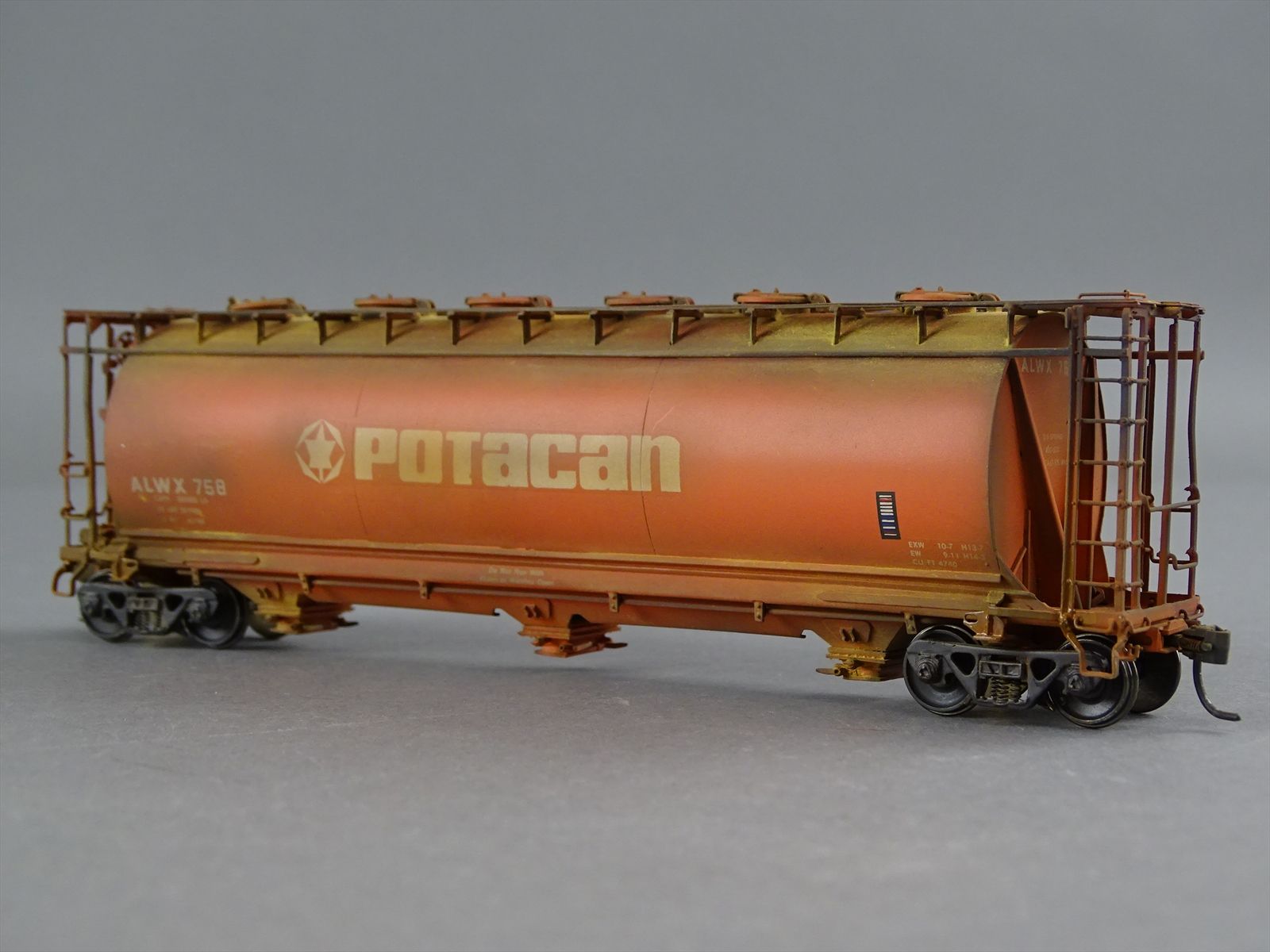 HO Brass Model - OMI 3039 NYC 'ACF' Cylindrical Covered Hopper POTACAN ...