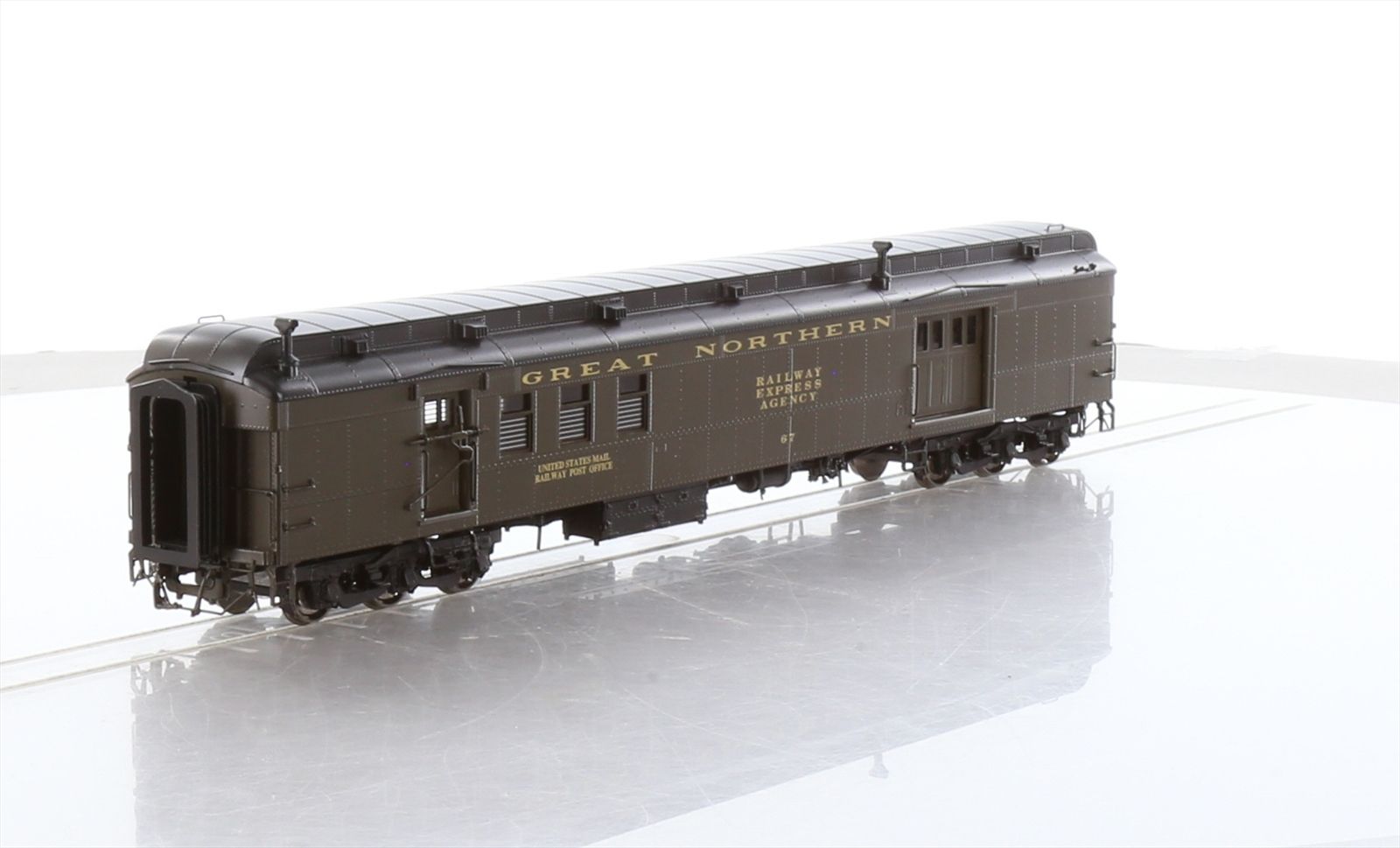 HO Brass Model - CIL 2349.1 GN Great Northern Heavyweight Baggage Mail ...