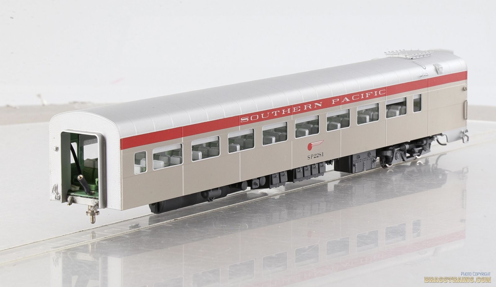 HO Brass Model - UTI 1017 SP Southern Pacific Articulated Chair Car ...