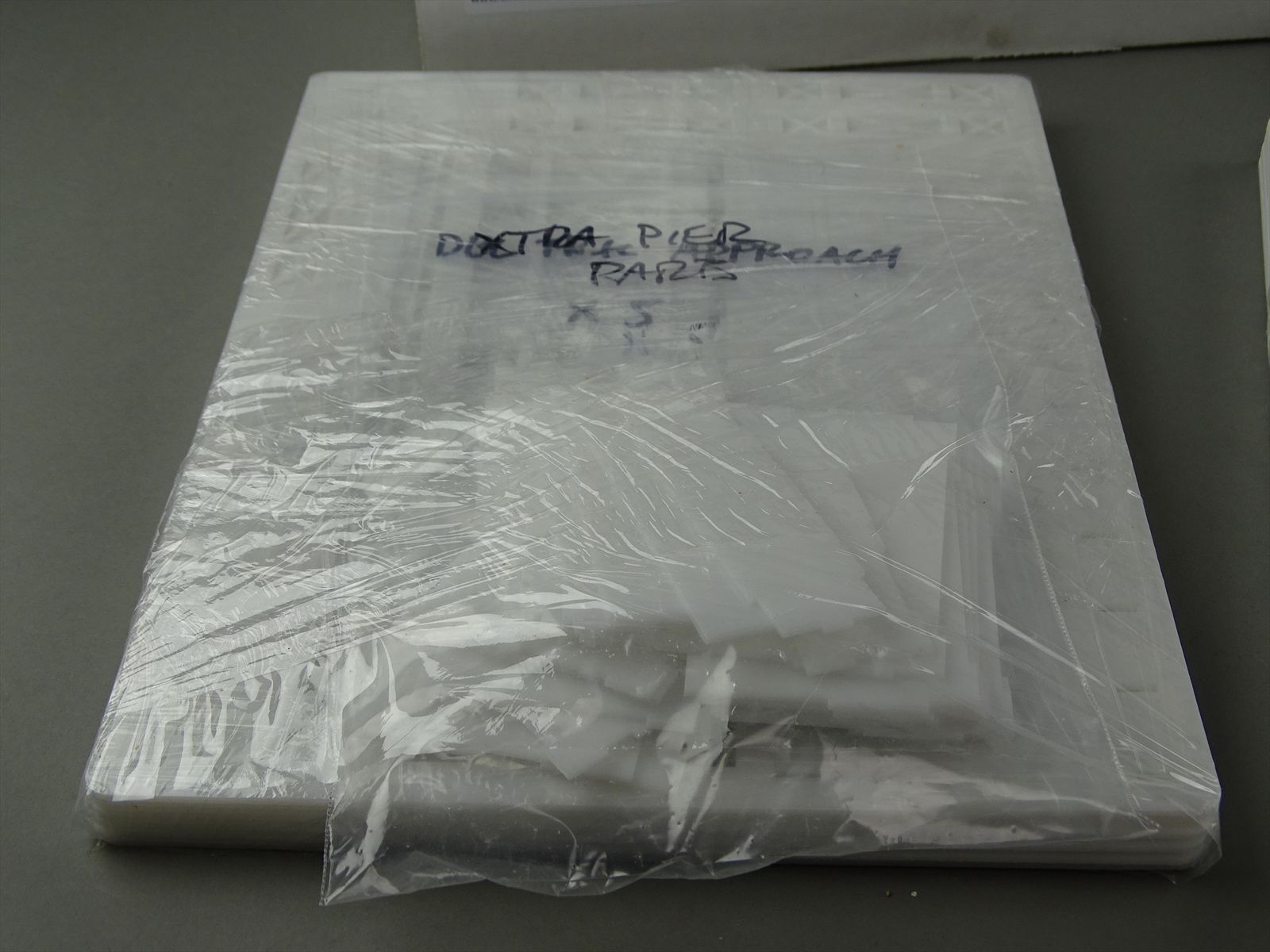 HO Unassembled Craftsman Kit - CMR 028 Double Track Vertical Lift ...