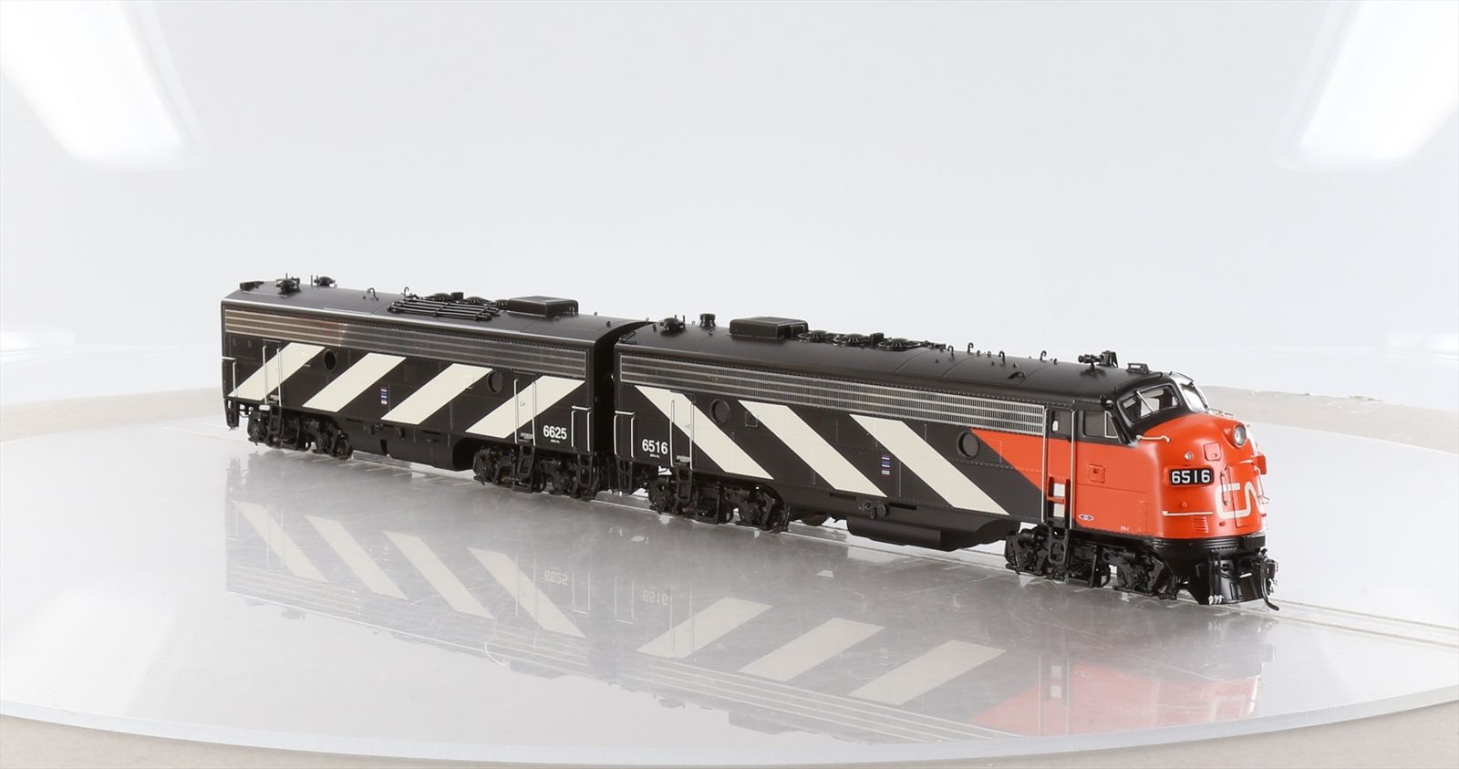 HO Brass Model - DP 2129 CN Canadian National FP9 FP9A F9 F9B #6516 ...