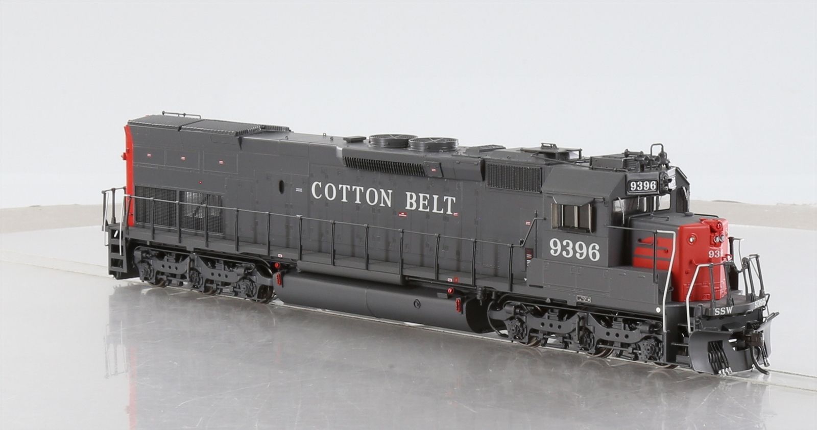HO Brass Model - OMI AA-1132-2 SSW Cotton Belt SD45T-2 #9396 - F/P ...