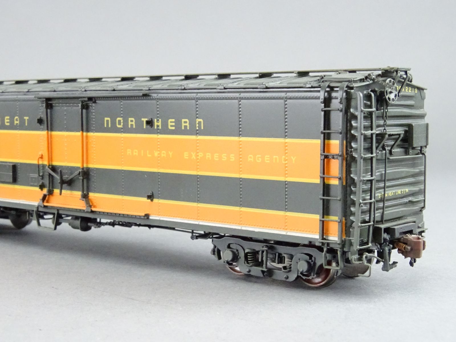 HO Brass Model - CIL 2307.1 GN Great Northern 52' Steel Reefer REA ...