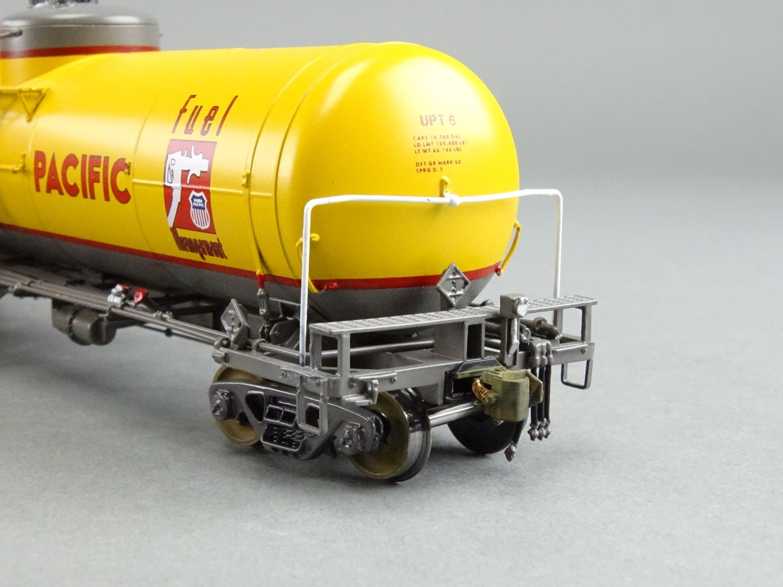 HO Brass Model - OMI 3351.1 UP UPT Union Pacific 20,000 Gallon Diesel ...