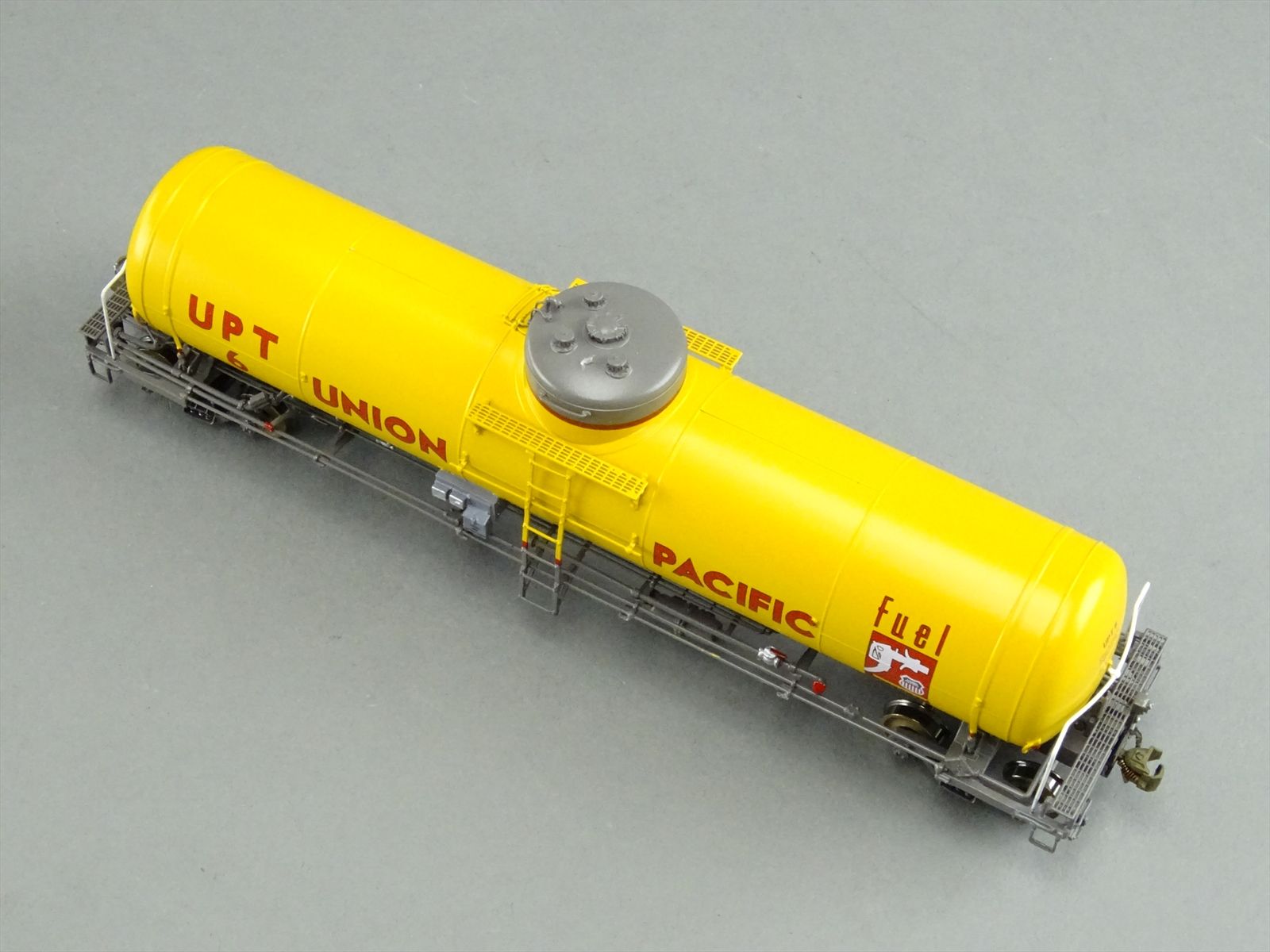 HO Brass Model - OMI 3351.1 UP UPT Union Pacific 20,000 Gallon Diesel ...