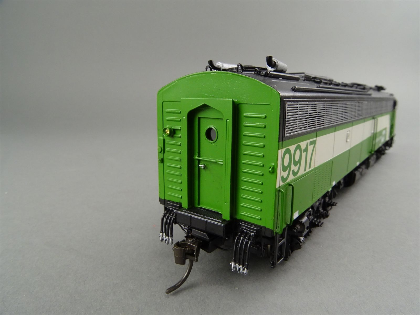HO Brass Model - OMI 6049.1 BN Burlington Northern E9 E9A Commuter ...
