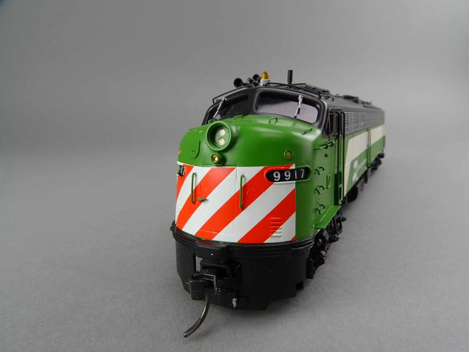 HO Brass Model - OMI 6049.1 BN Burlington Northern E9 E9A Commuter ...