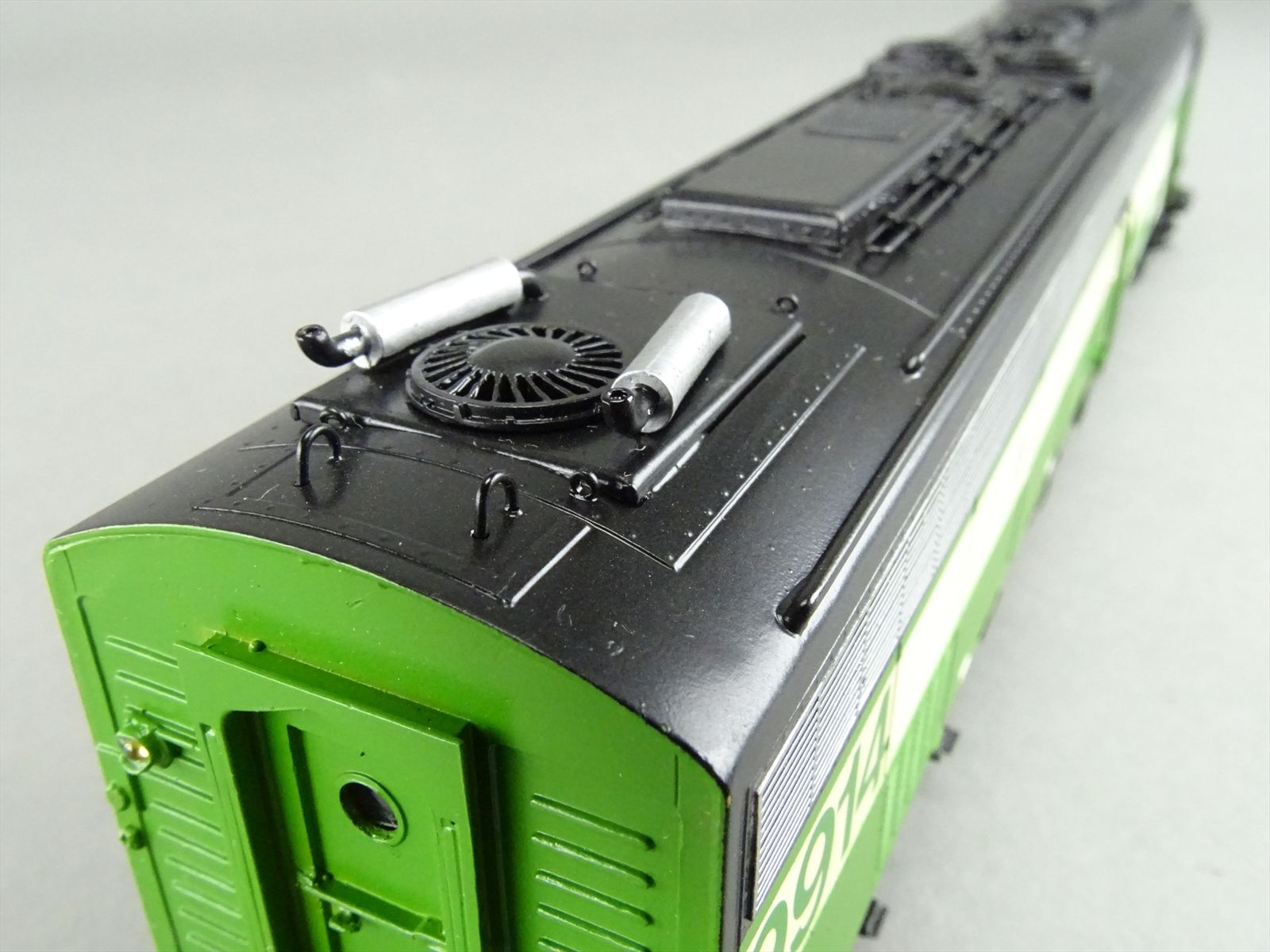 HO Brass Model - OMI 6049.1 BN Burlington Northern E9 E9A Commuter ...