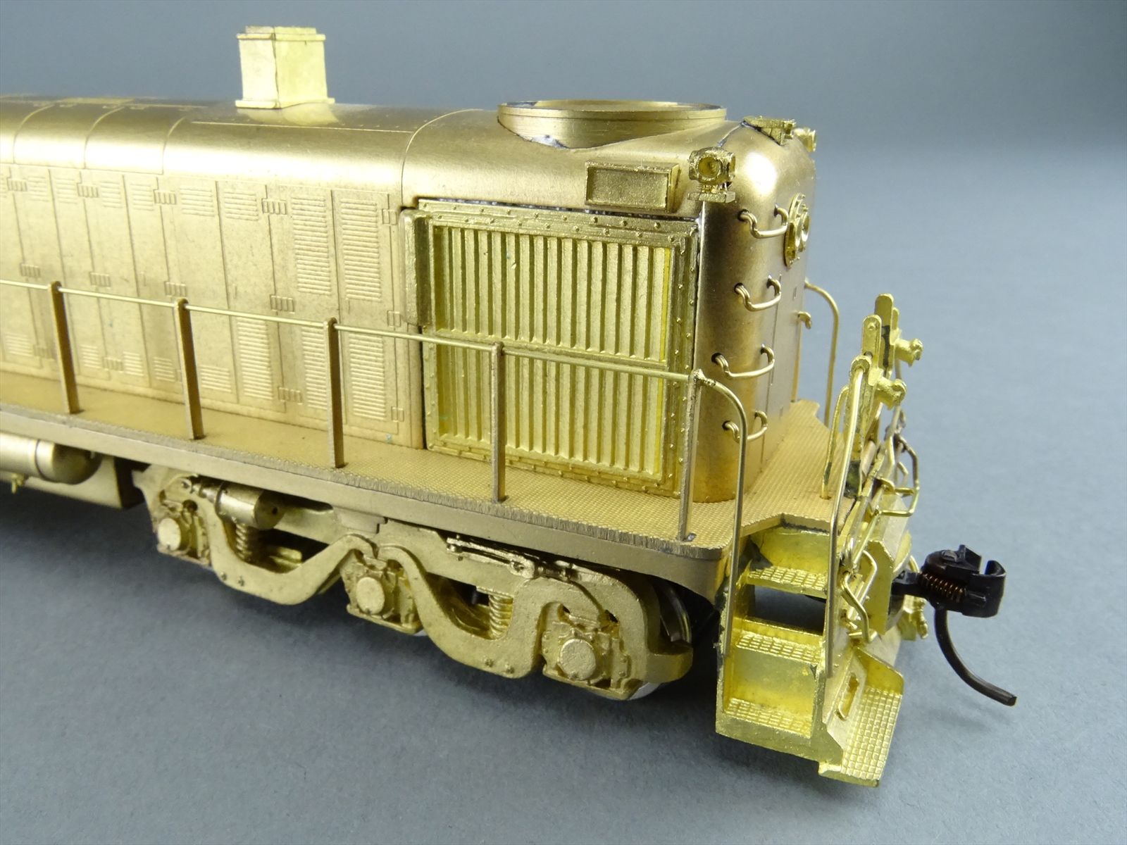 HO Brass Model - ALCO D-121 RSD-4/5 Phase I Diesel Locomotive - Unpainted