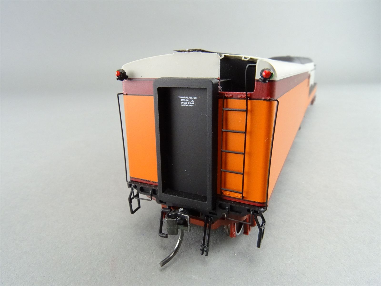 HO Plastic Model - FVM 10001 Fox Valley Models Milwaukee Road 4-4-2 ...