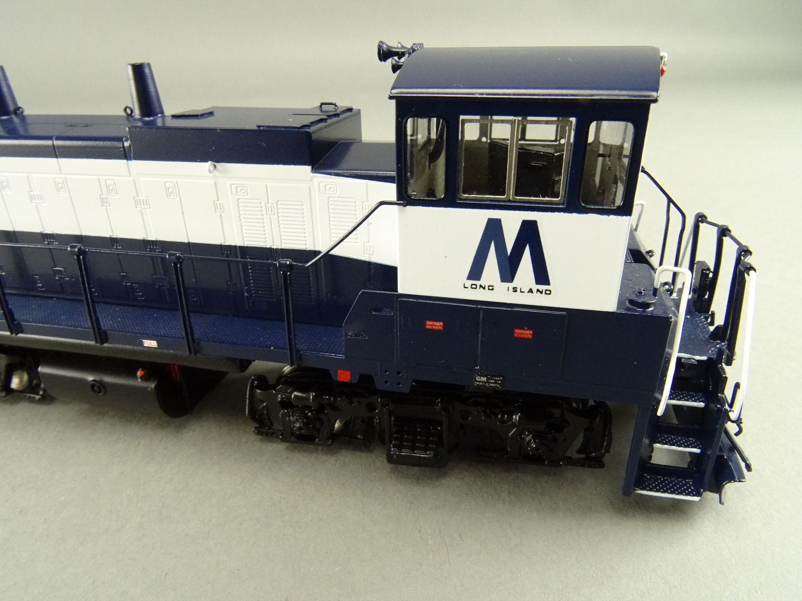 HO Brass Model - OMI 6824.1 LIRR Long Island MP15AC #157 - F/P - 2000 Run