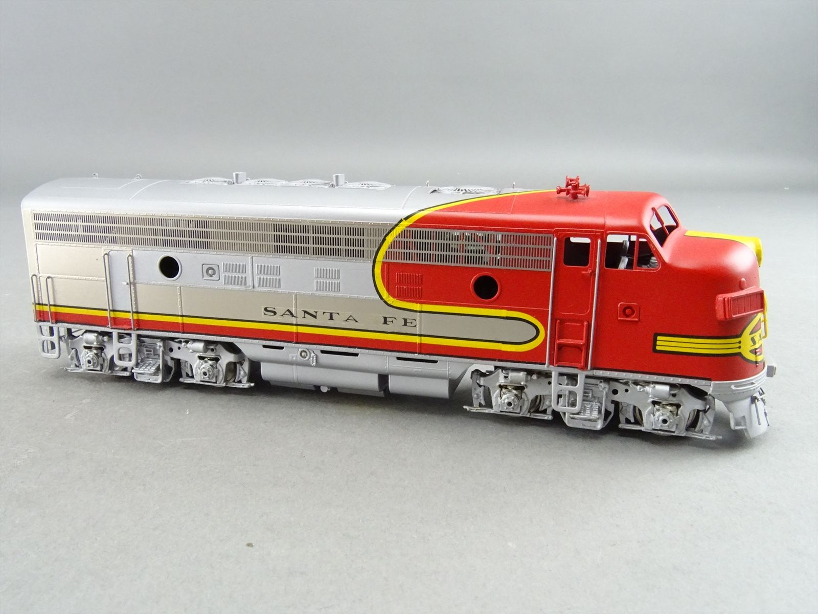 HO Brass Model - Oriental AT&SF Santa Fe F7 F7A Phase II - F/P - 1986 Run