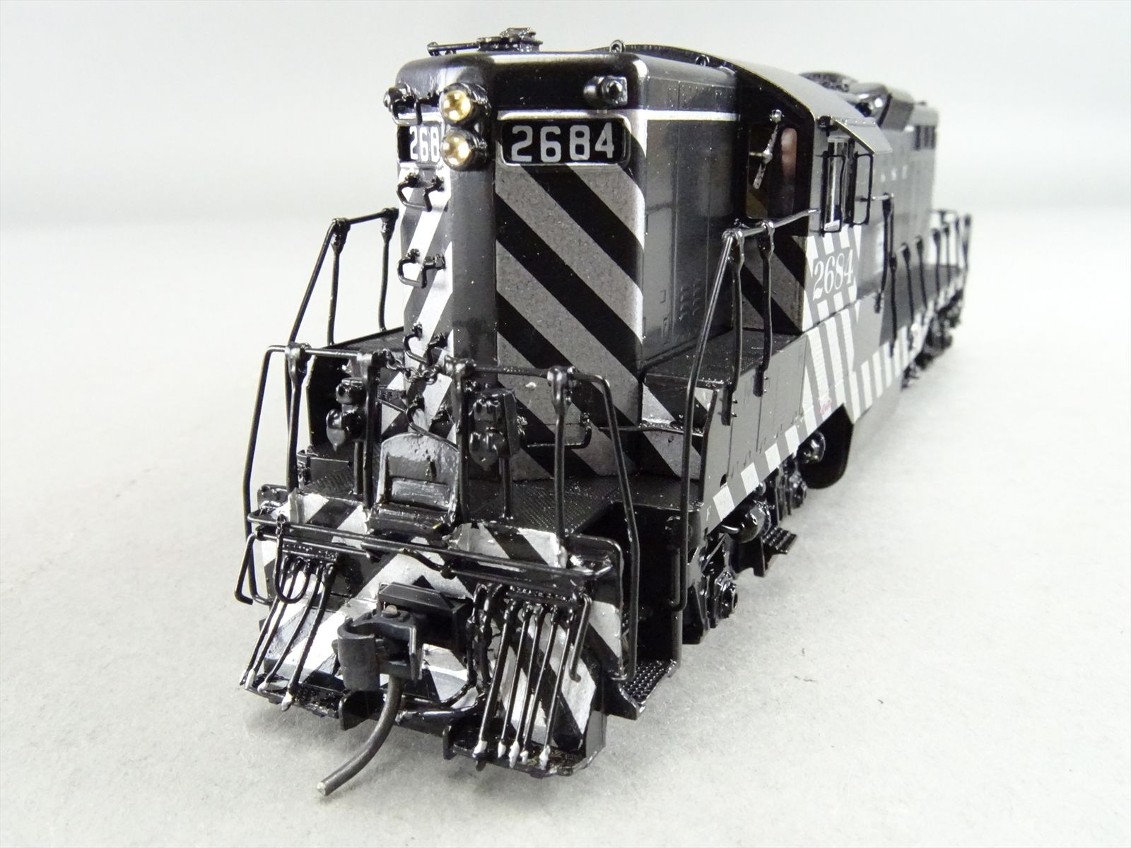 HO Brass Model - Key AT&SF Santa Fe EMD GP-7 Phase I #2684 - Custom ...